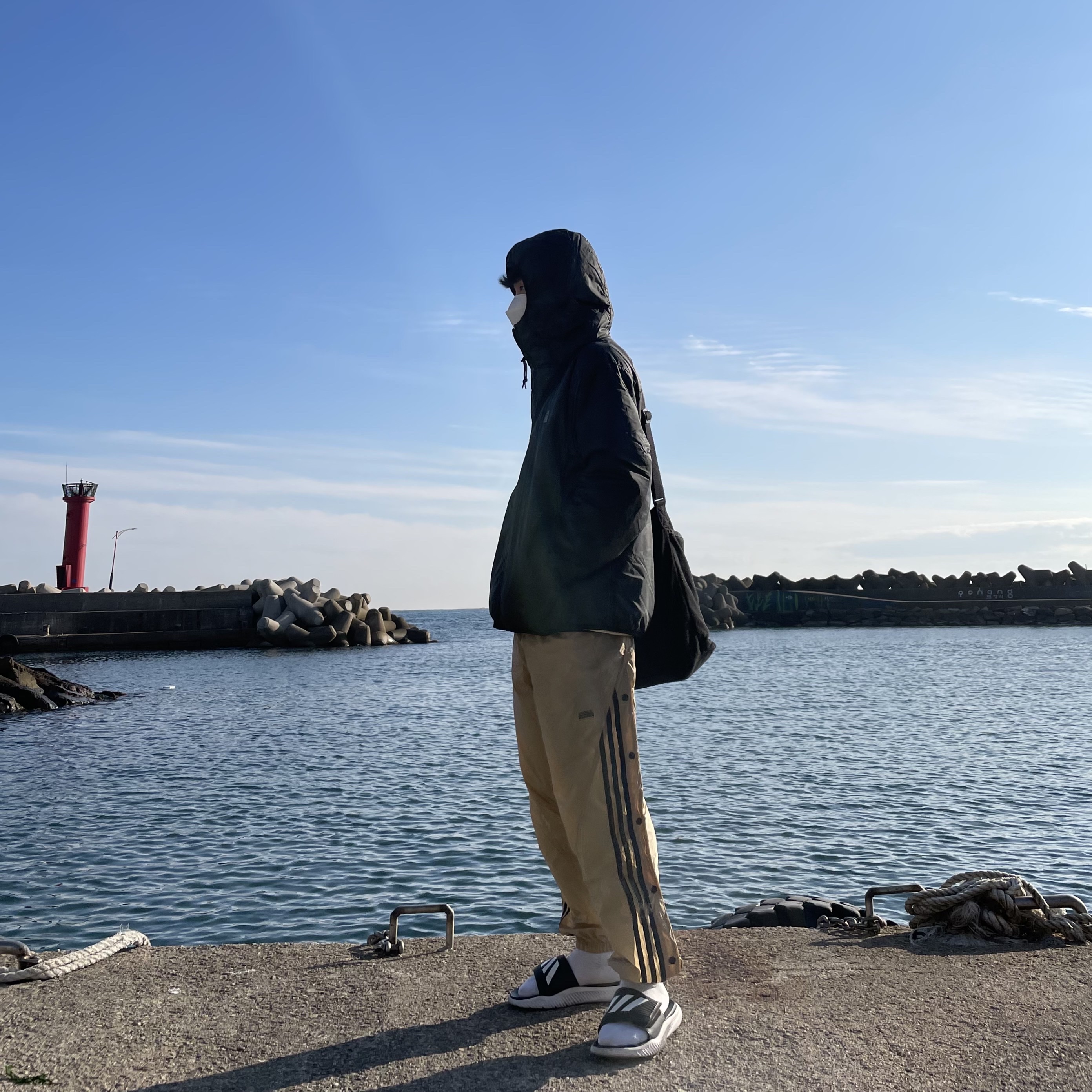 용맹이 (@ch._.lee) 님의 게시물 | KREAM