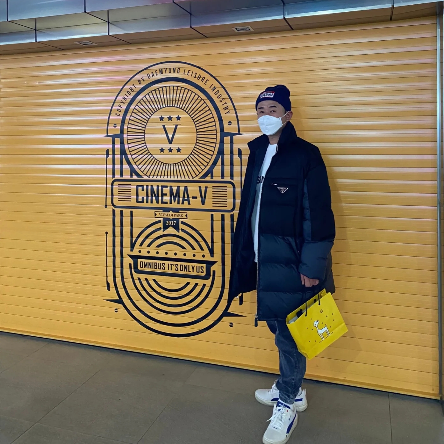 swhufs83 (@feliz_sw) 님의 게시물 | KREAM