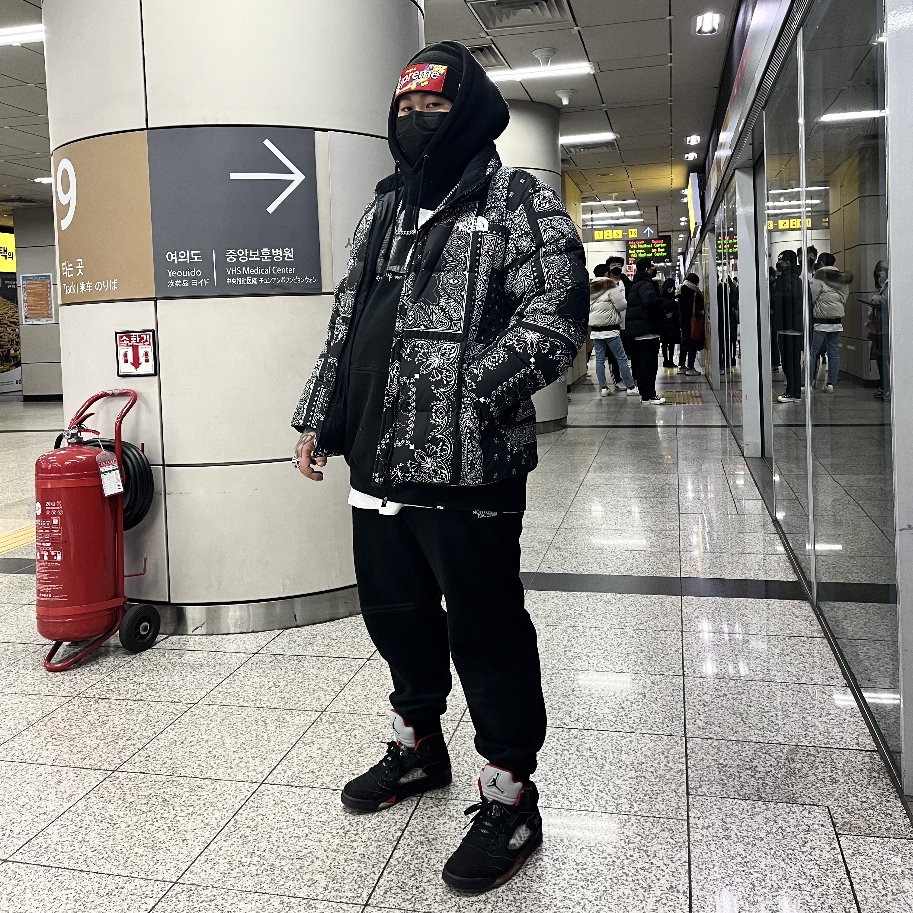 mok2 (@wildboy___mok2) 님의 게시물 | KREAM