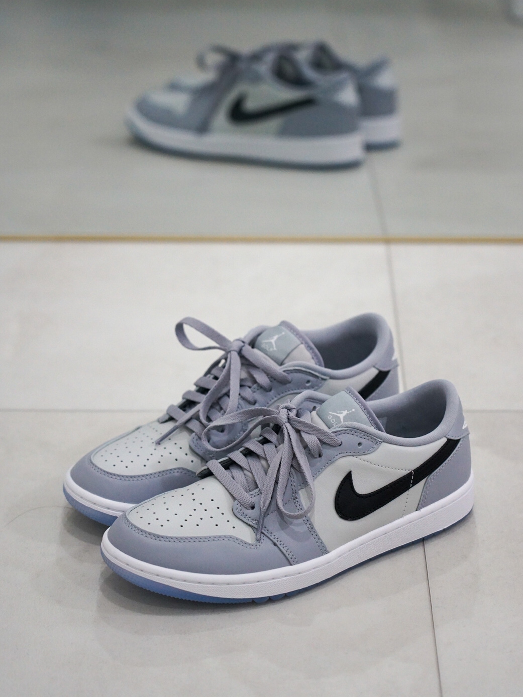 (@dior.cc) 님의 게시물 | KREAM