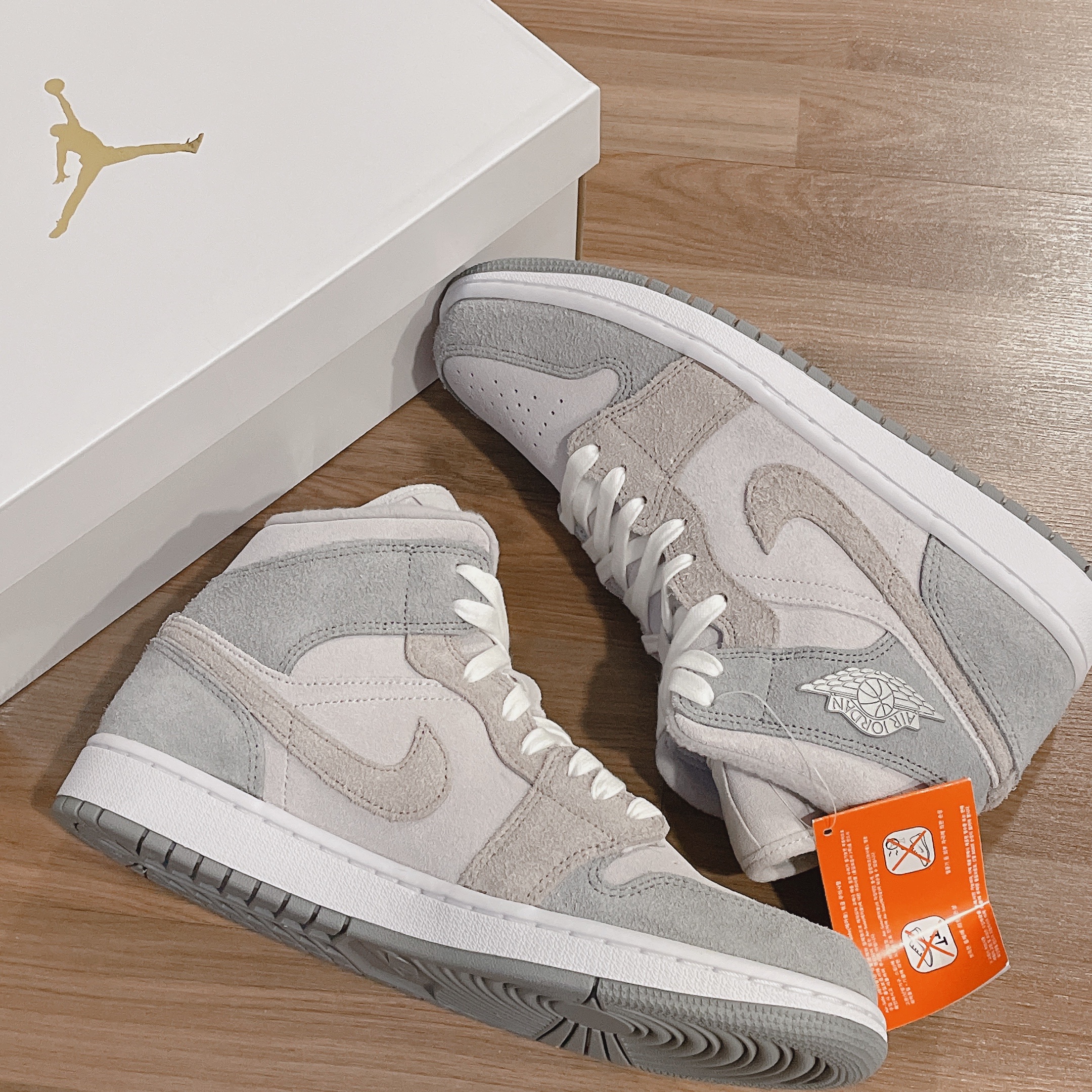 9년차 슈덕 고인물 🦕 (@shoe_bread) 님의 게시물 | KREAM