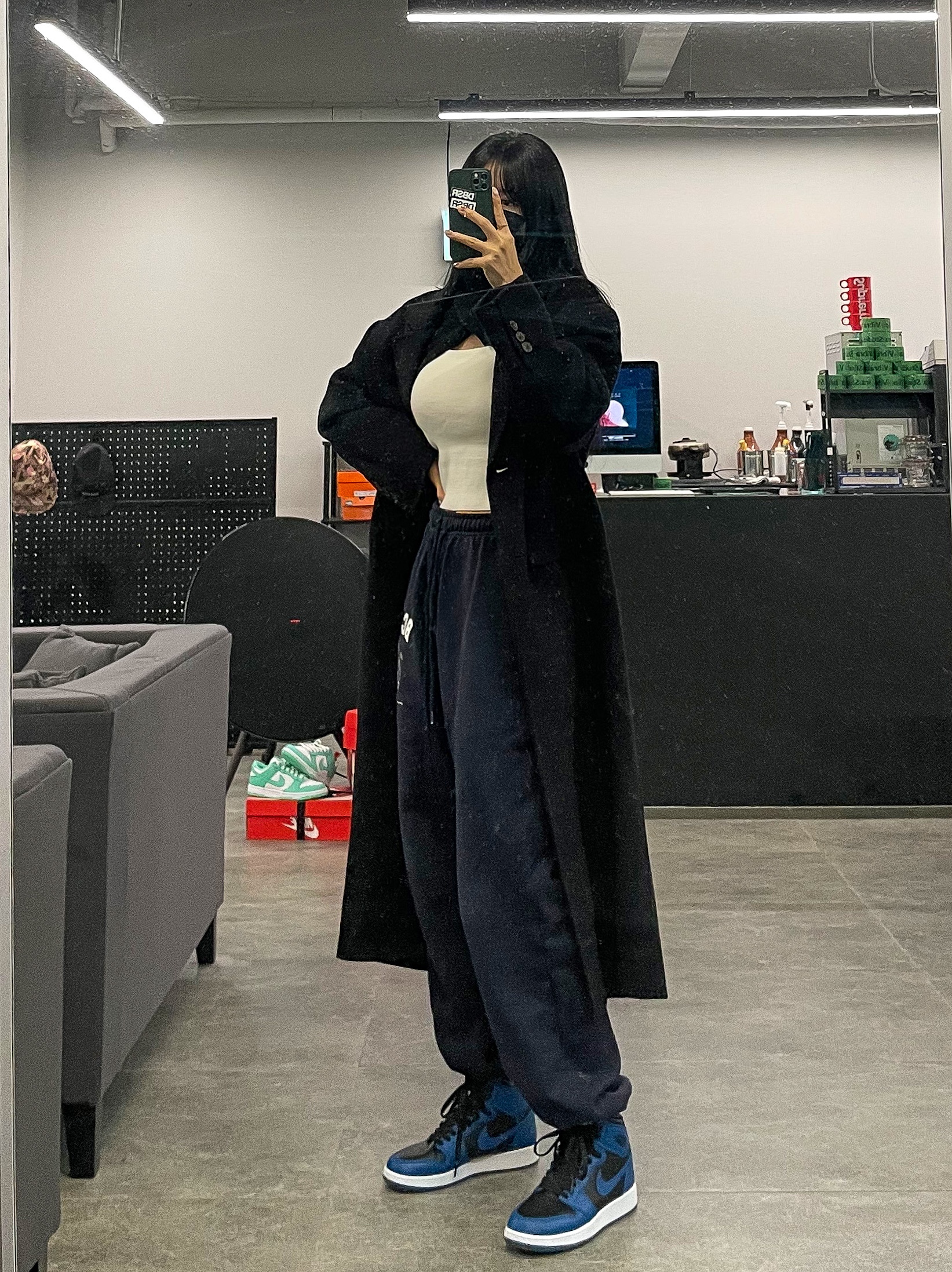 밍D (@y.mj_) 님의 게시물 | KREAM