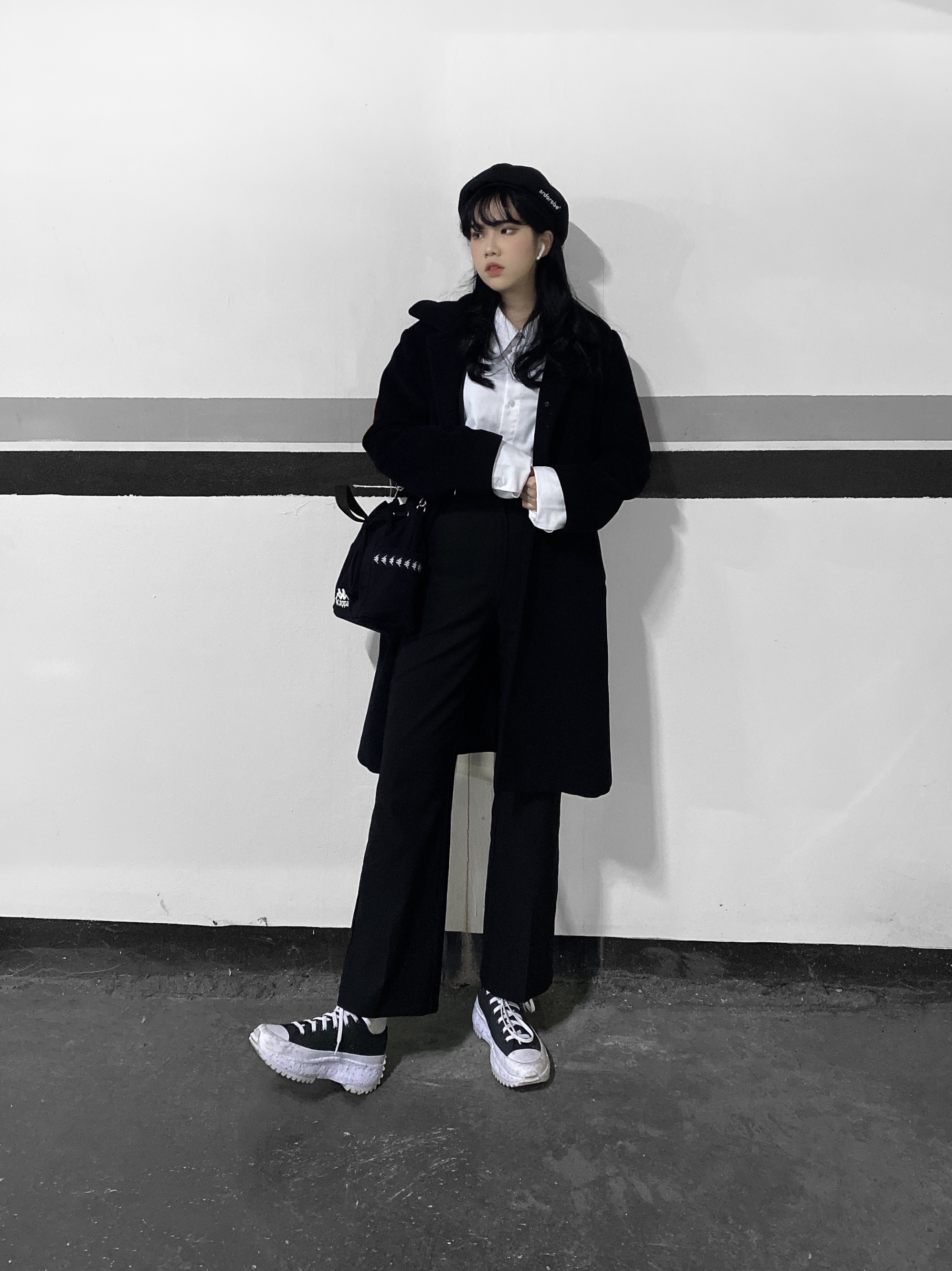 성령 (@momoeis) 님의 게시물 | KREAM