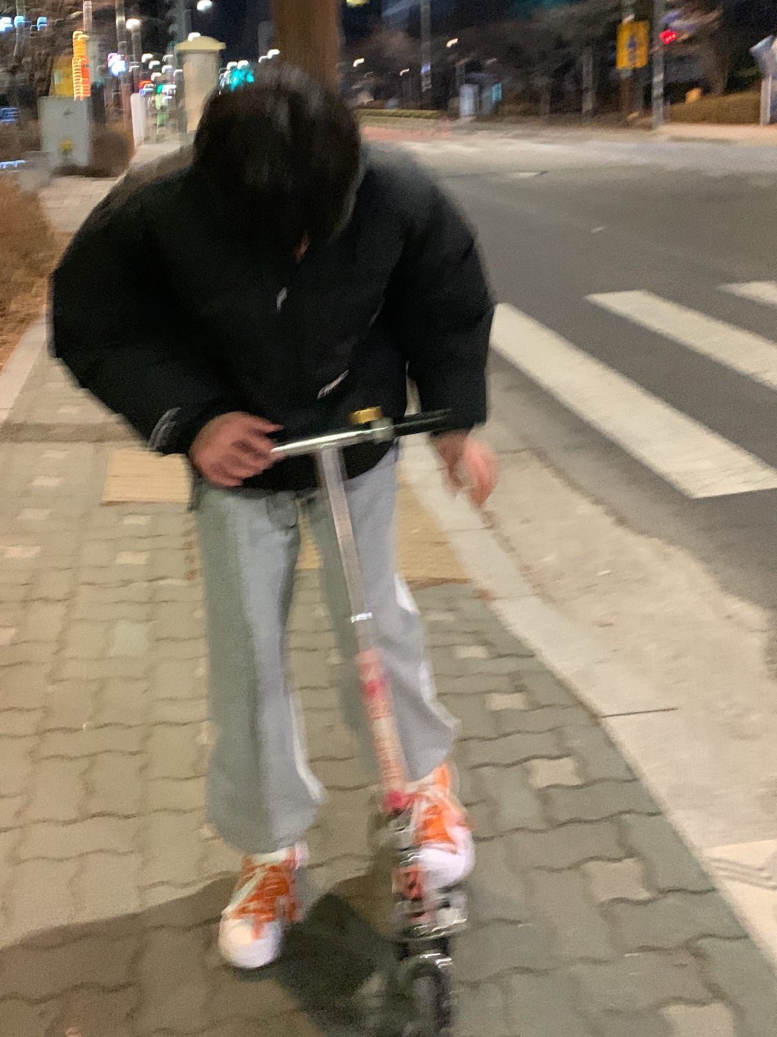 수호 (@hosutti) 님의 게시물 | KREAM