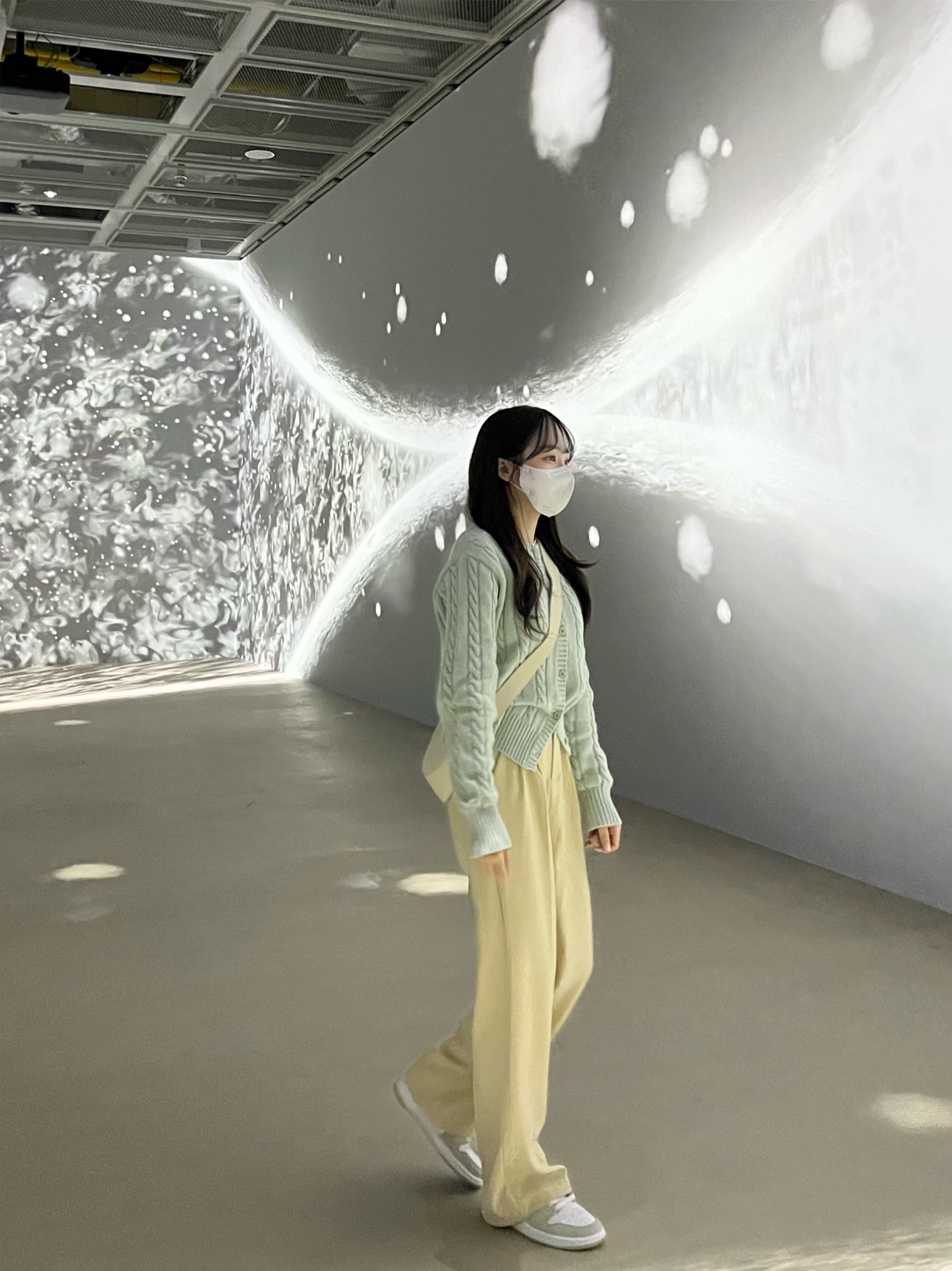 냐냥 (@kuryomi) 님의 게시물 | KREAM