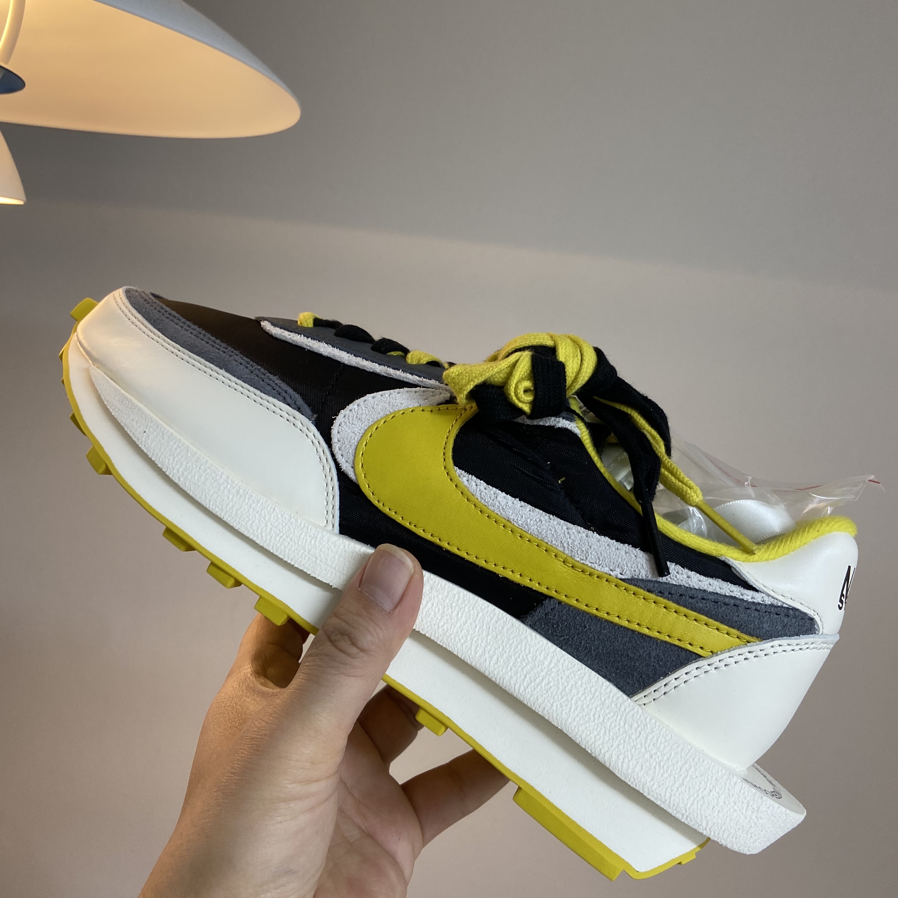 muggs (@muggs) 님의 게시물 | KREAM