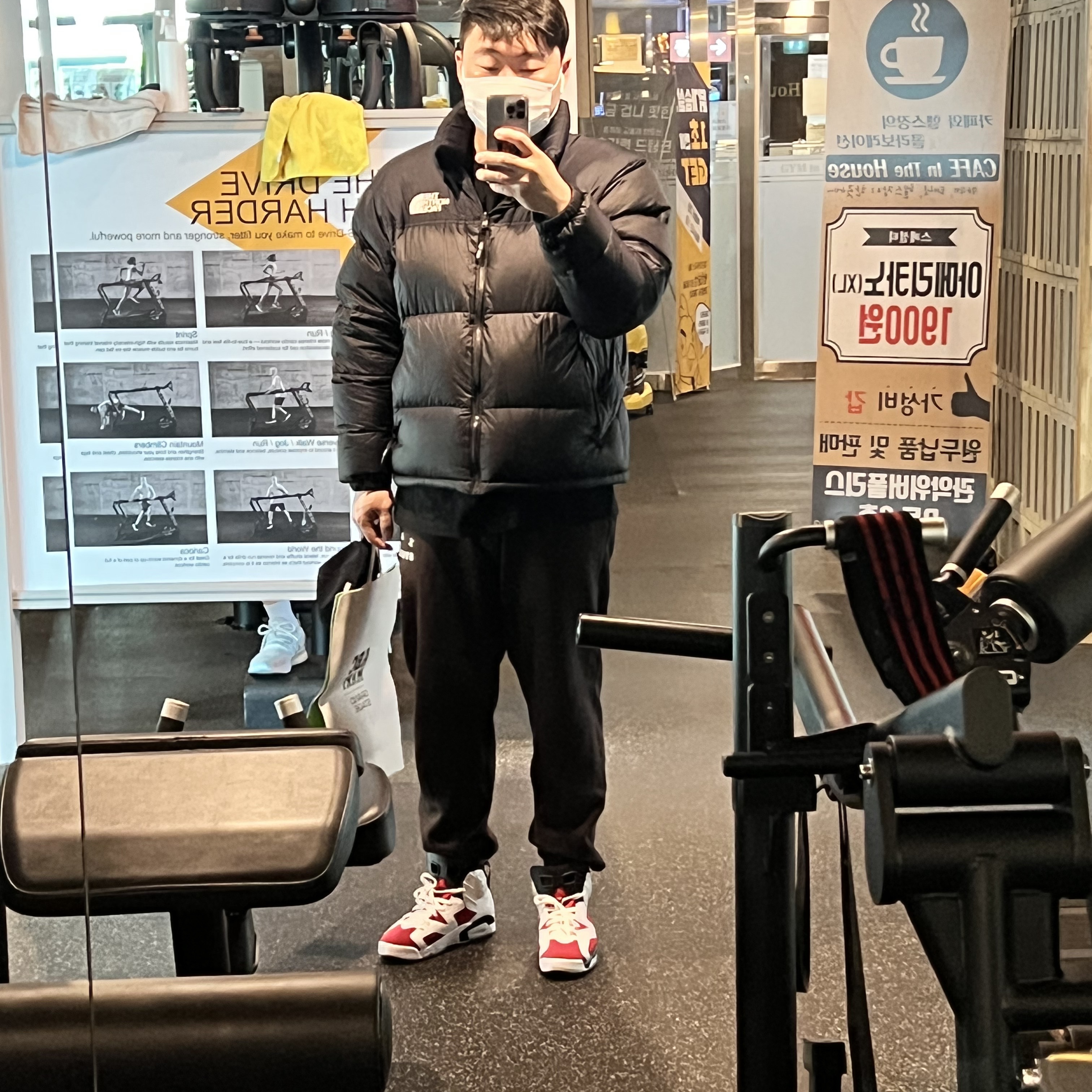 pok2345 (@doovoo) 님의 게시물 | KREAM