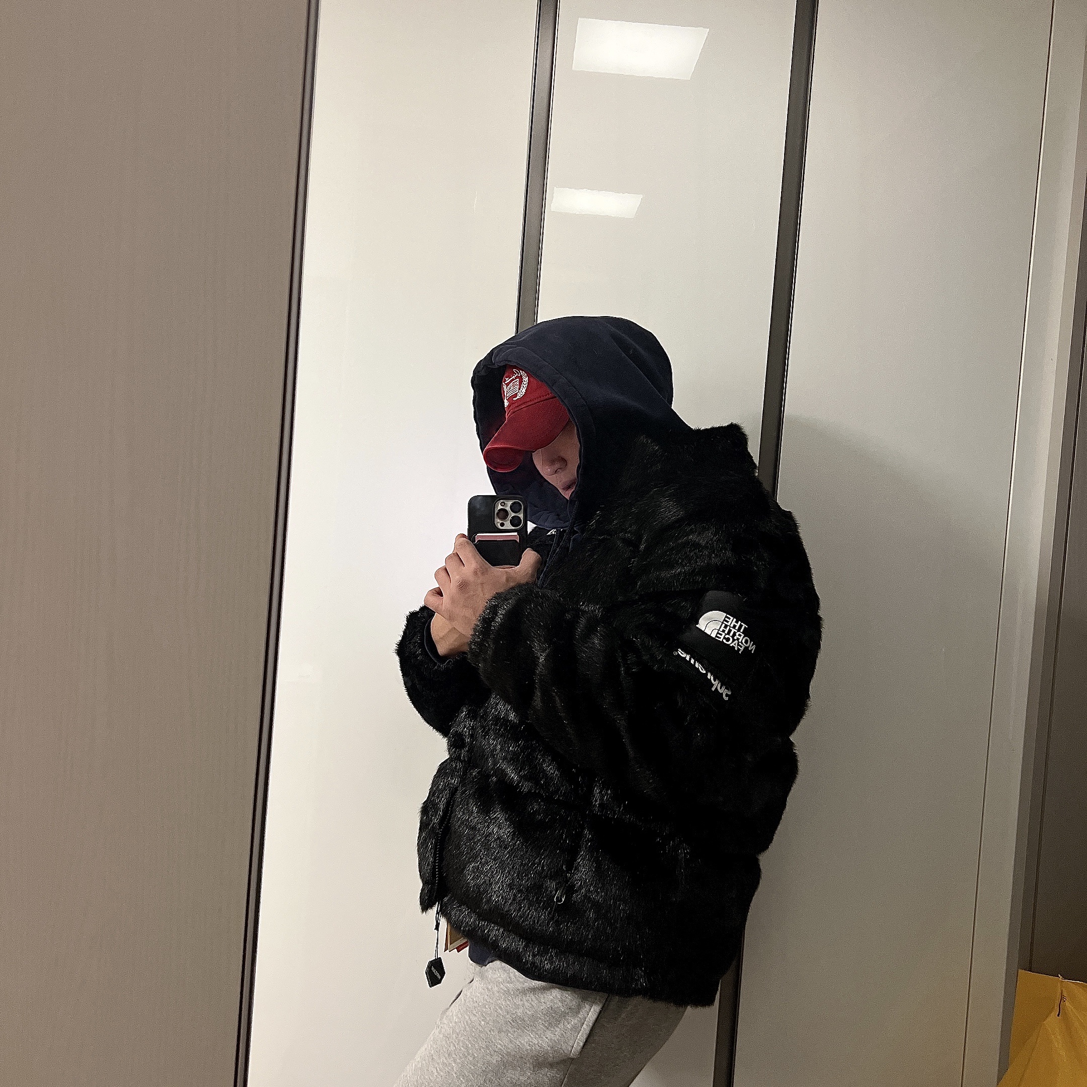 jbh687 (@jb__hoon) 님의 게시물 | KREAM