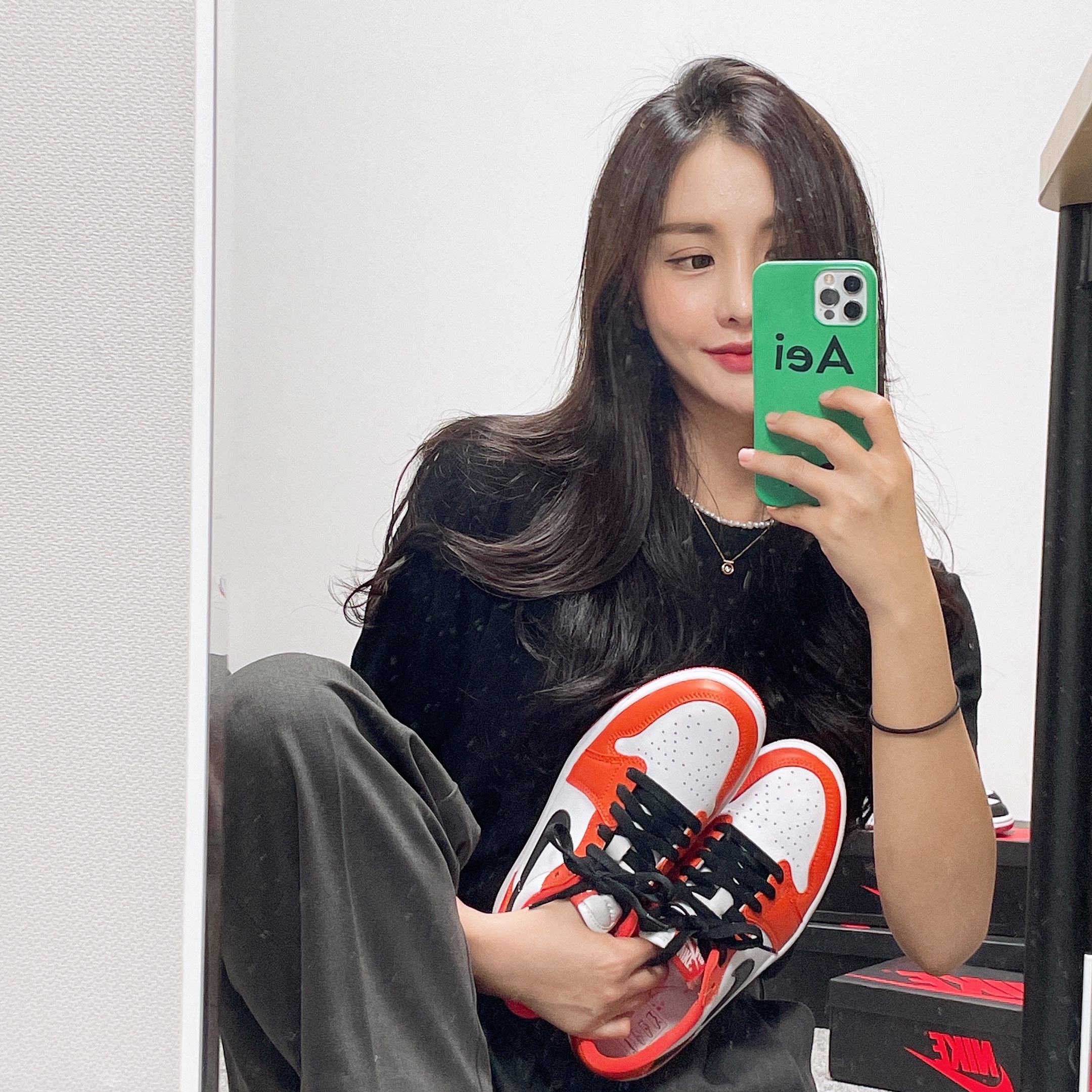 (@eymood) 님의 게시물 | KREAM