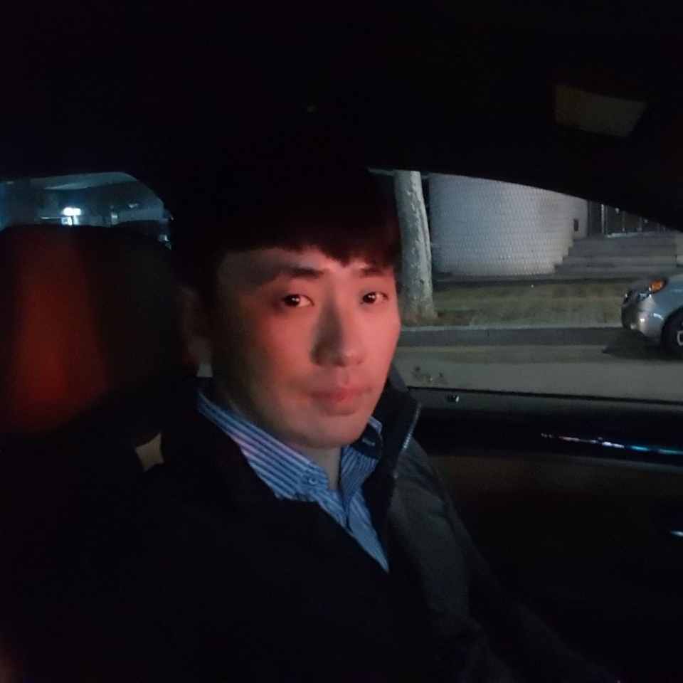 waindow (@dongjassi) 님의 게시물 | KREAM