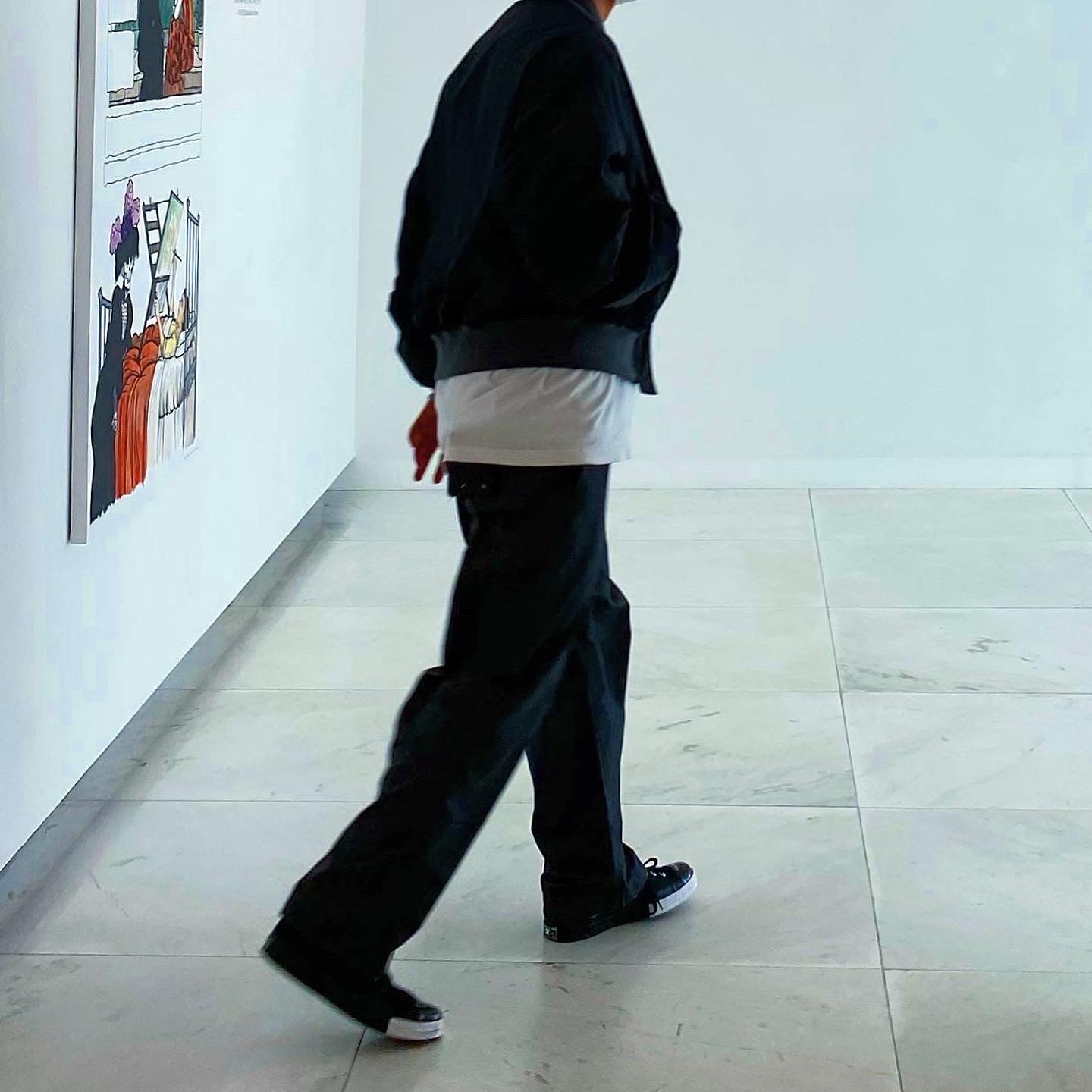 광어 (@kwange0) 님의 게시물 | KREAM