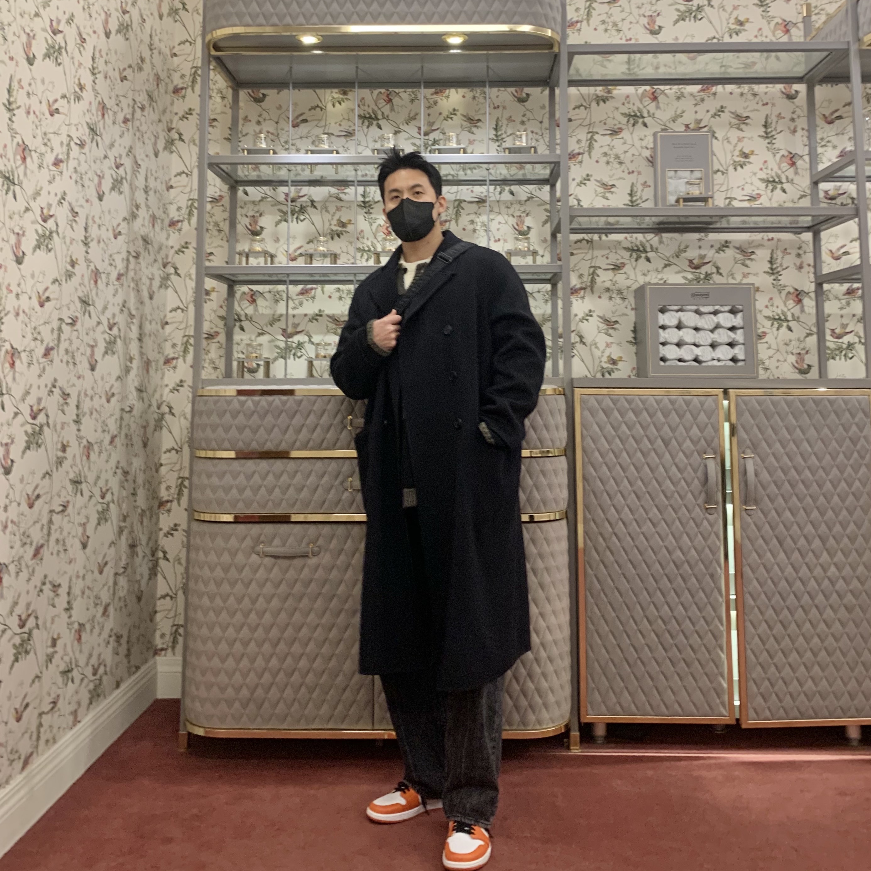 cmwzzang (@min_woo.j) 님의 게시물 | KREAM