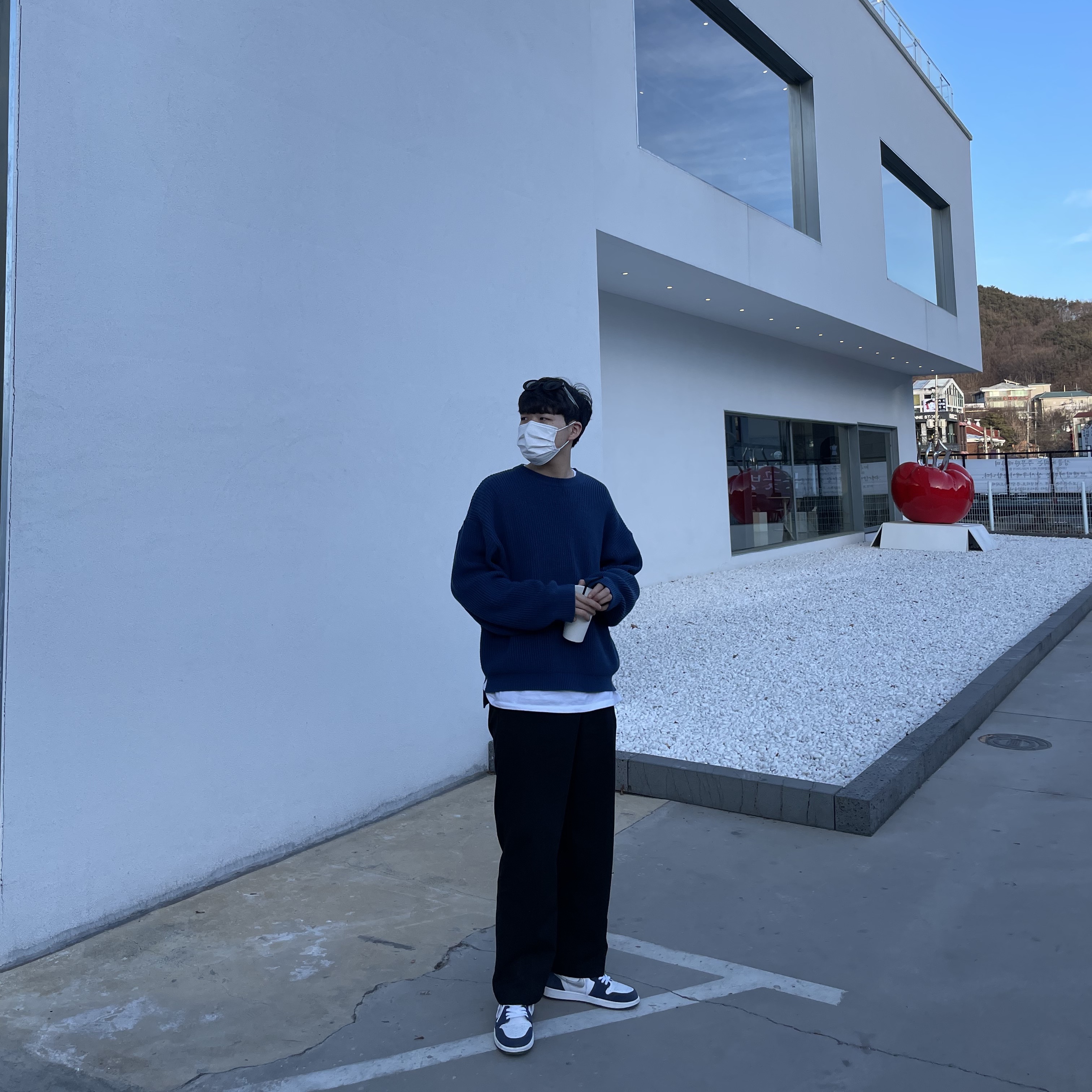 석준이의패션일지 (@junjun2) 님의 게시물 | KREAM