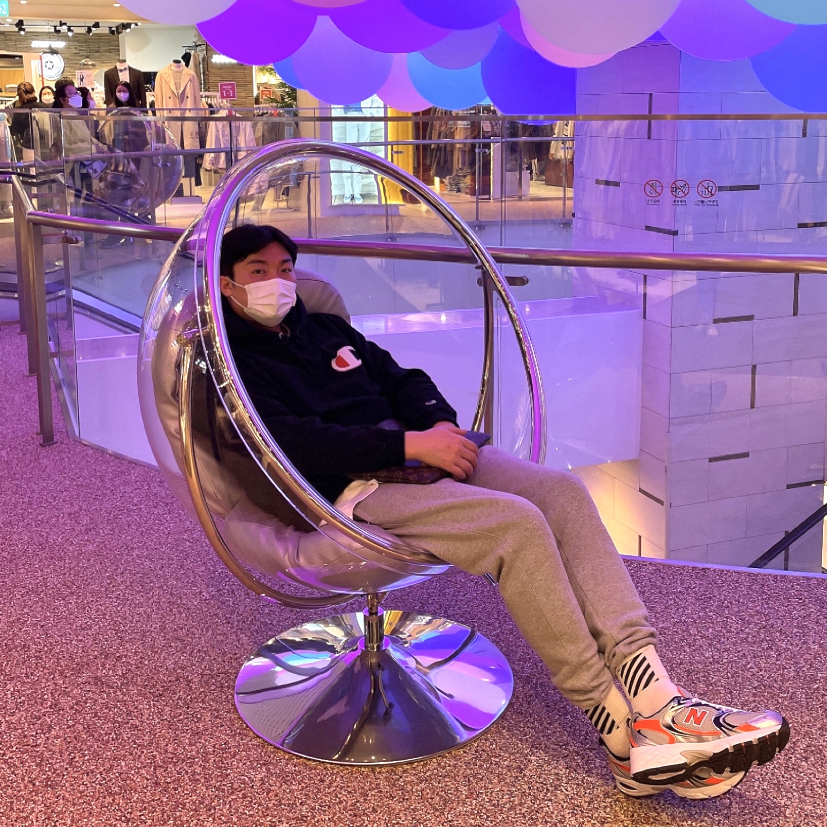 (@___virgo__) 님의 게시물 | KREAM