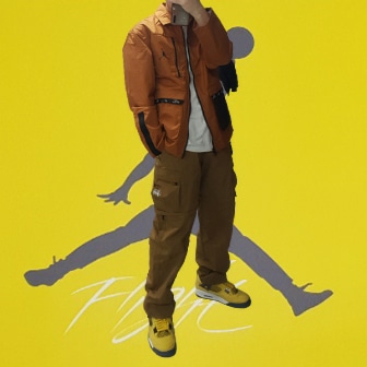 발렌좋아 사이즈 문의 ... (@ak._.pk_) 님의 게시물 | KREAM