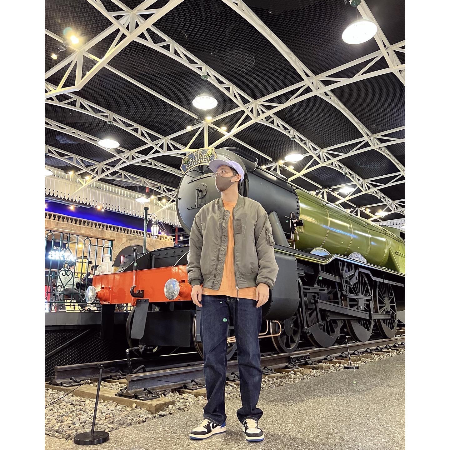 yansu (@uncommonguys) 님의 게시물 | KREAM