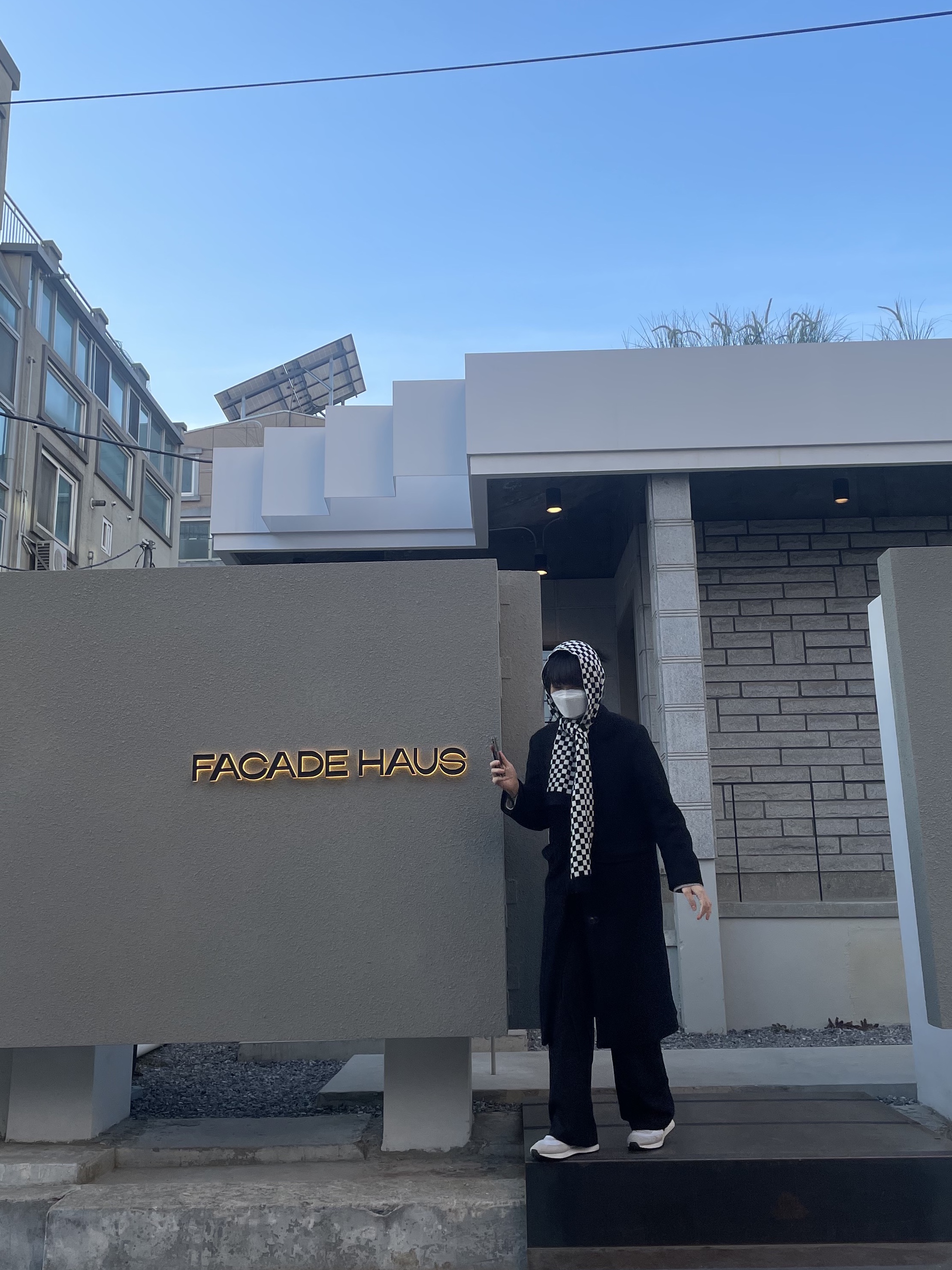 이수진 (@ssu.zin) 님의 게시물 | KREAM