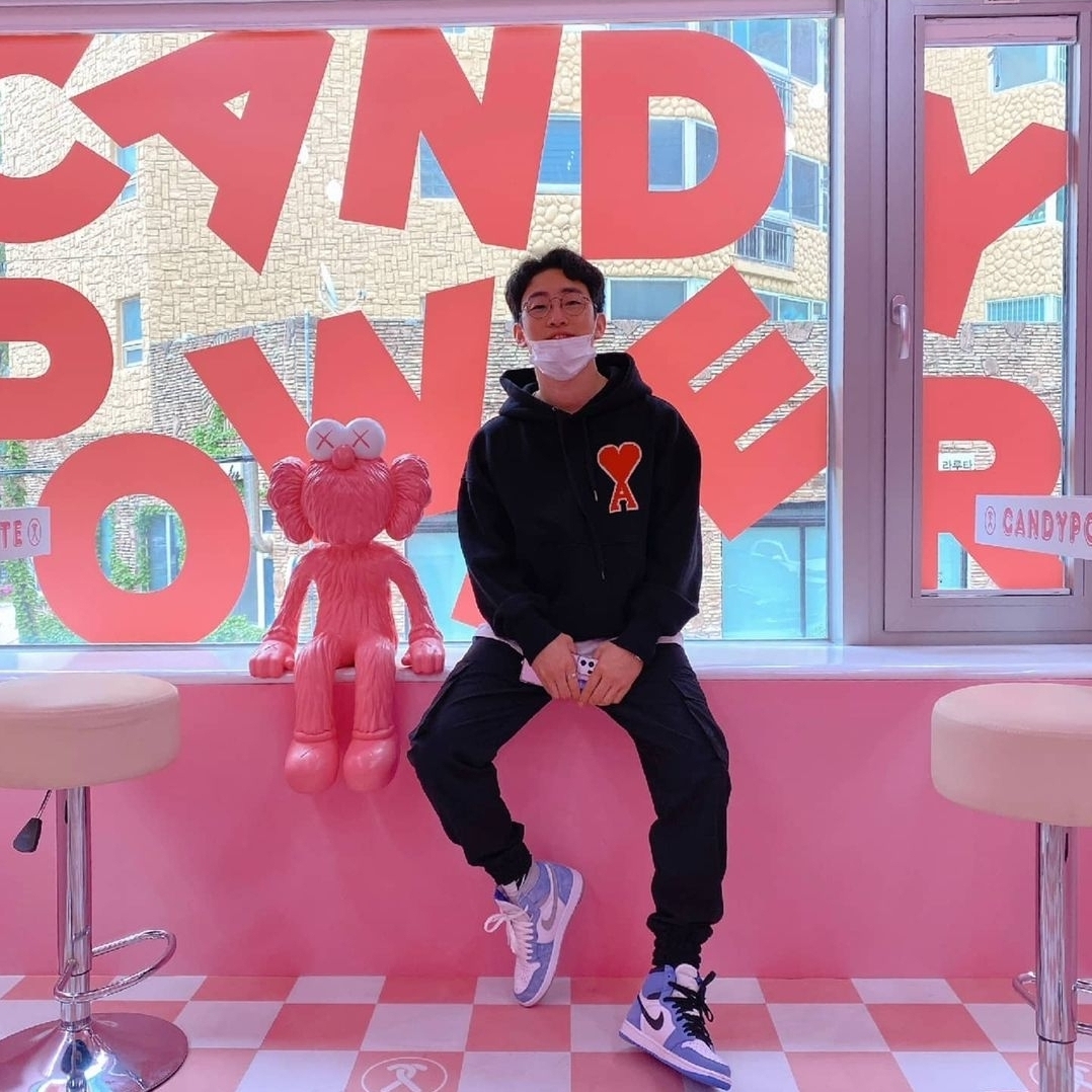 gammaz (@maeryo86) 님의 게시물 | KREAM