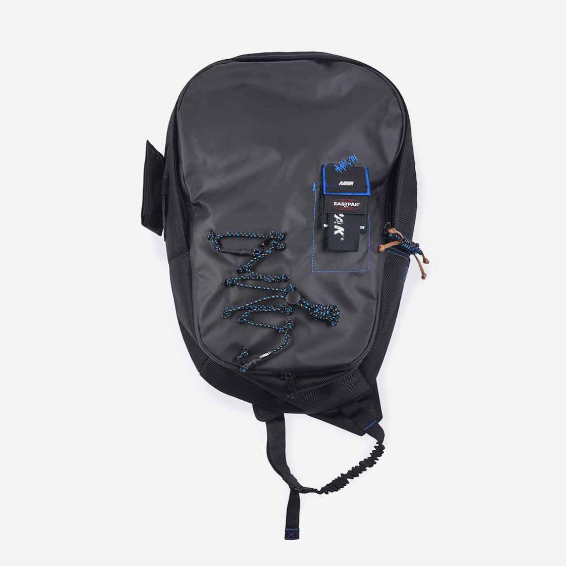 아더에러 x 이스트팩 업 다운 슬링백 블랙 | Ader Error | KREAM