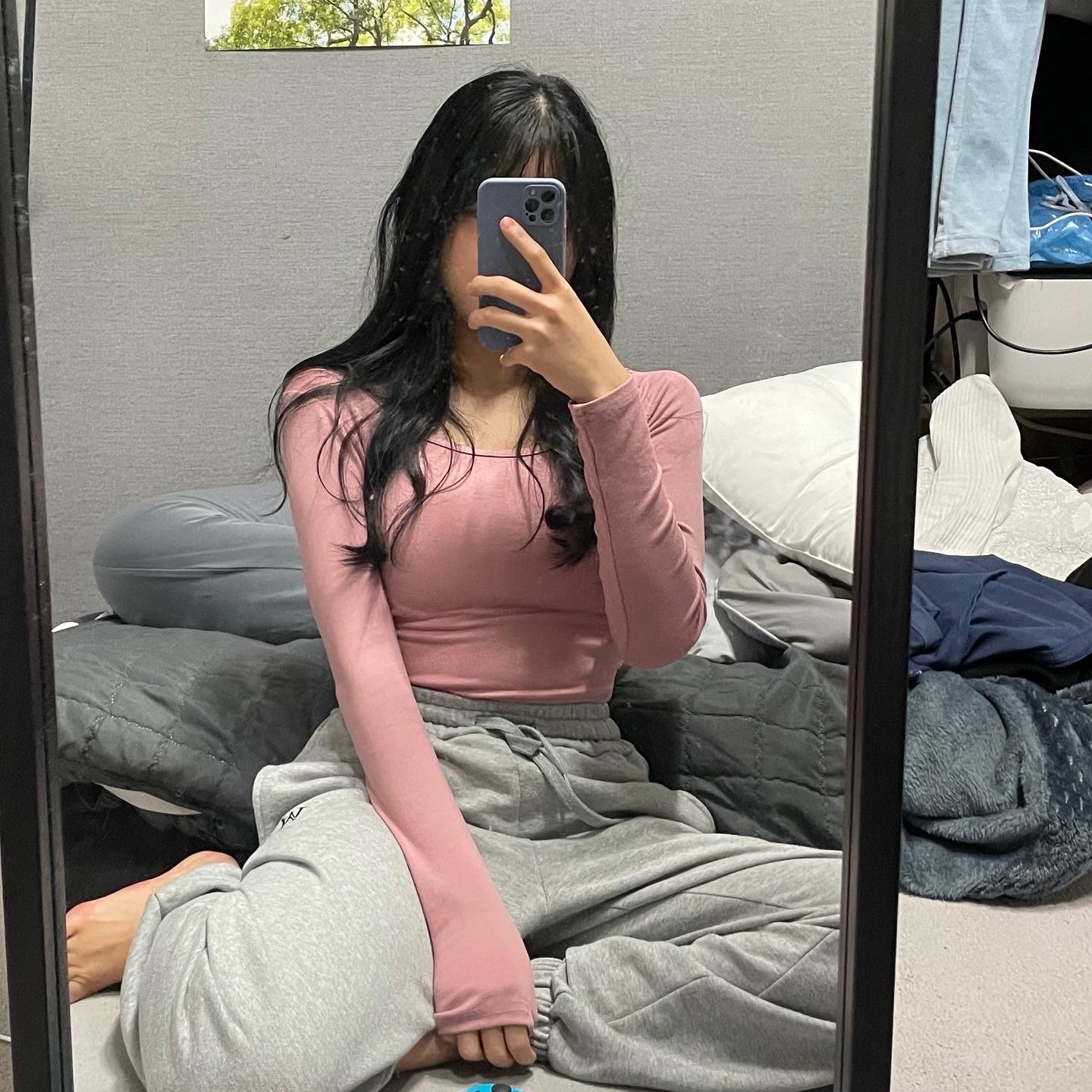 raagee (@salmon_tractor) 님의 게시물 | KREAM