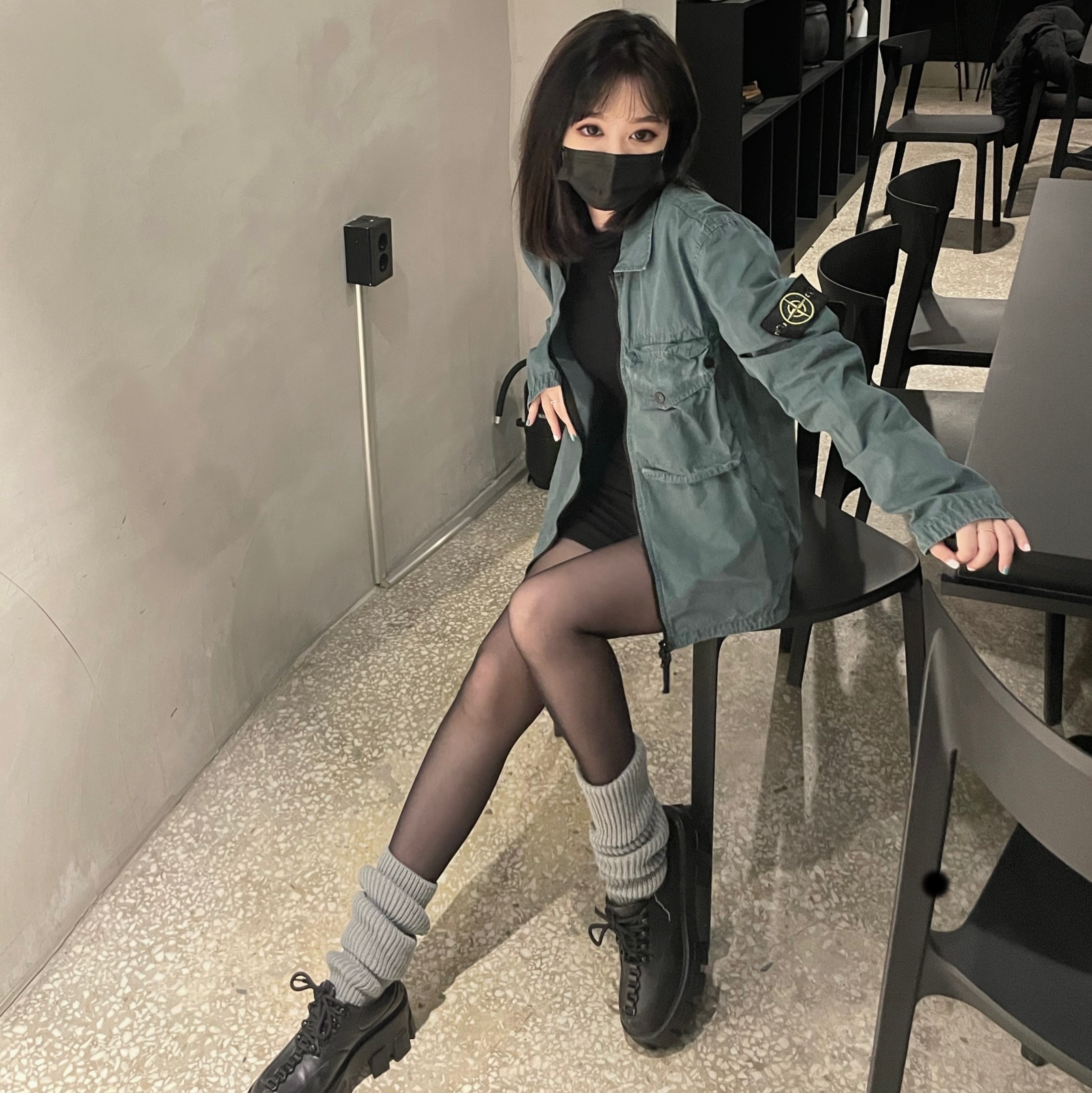 조이 (@ze412) 님의 게시물 | KREAM