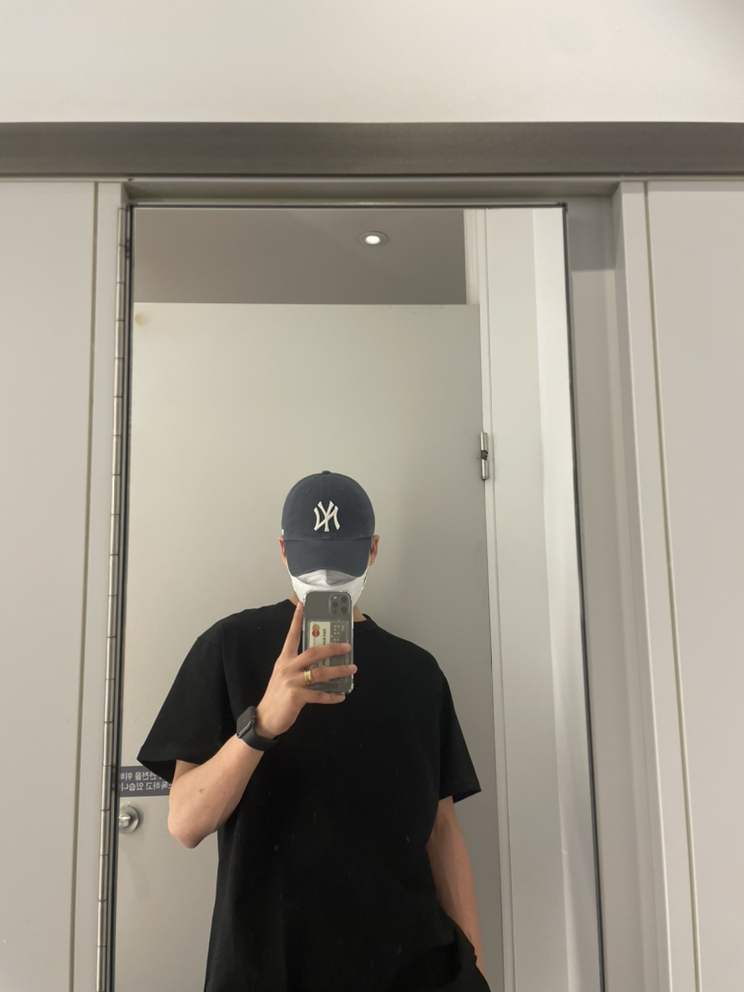 (@sseok.176.62) 님의 게시물 | KREAM