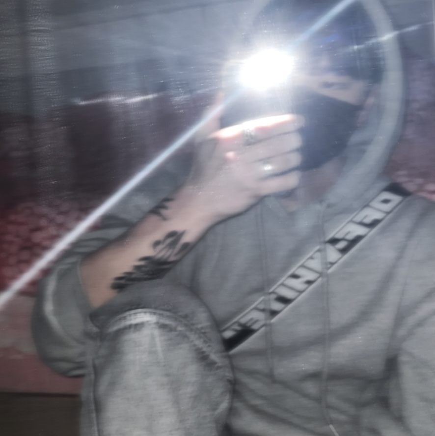 배영준 (@by___jun) 님의 게시물 | KREAM