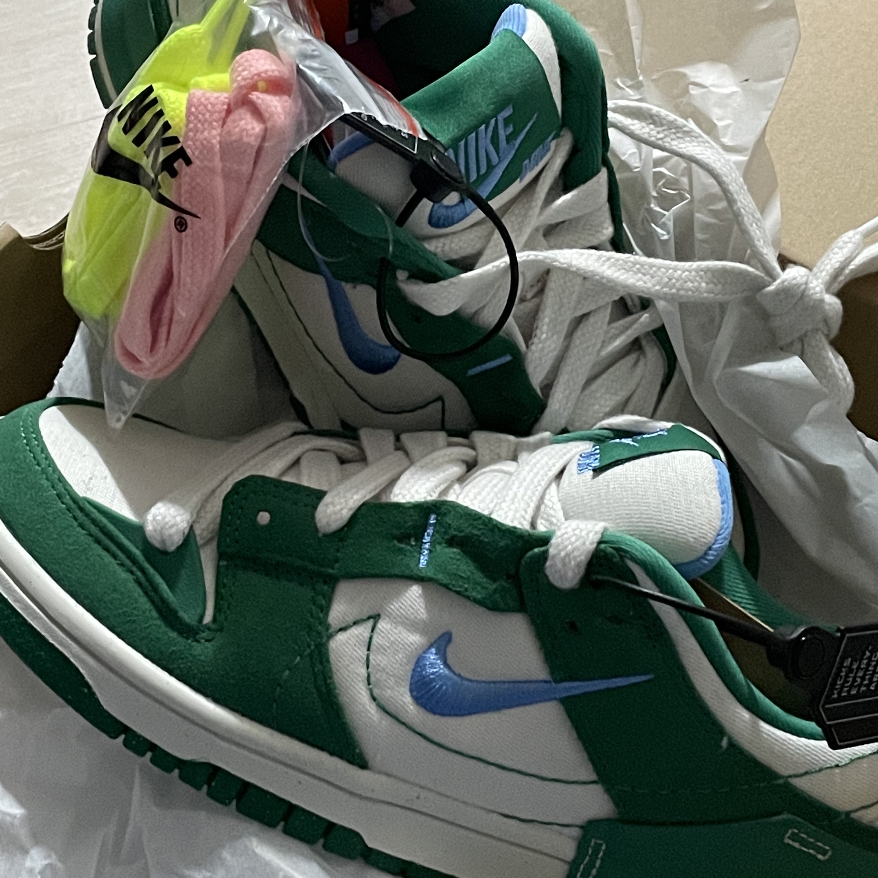 나이키 (@han_na) 님의 게시물 | KREAM