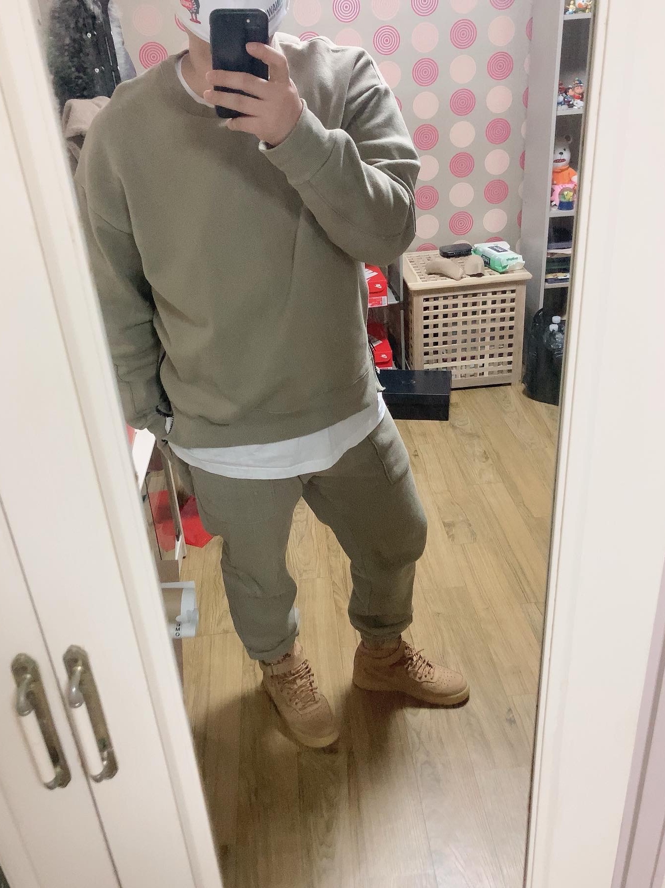 꾸쁘꾸쁘 (@pkdzz) 님의 게시물 | KREAM