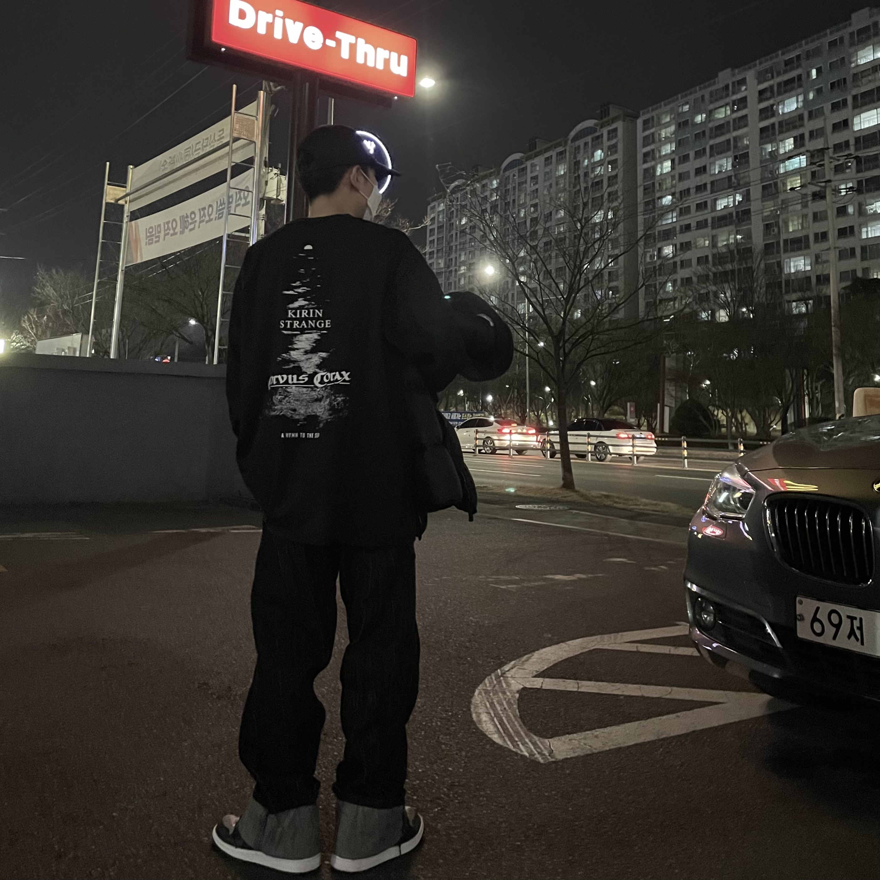 용맹이 (@ch._.lee) 님의 게시물 | KREAM