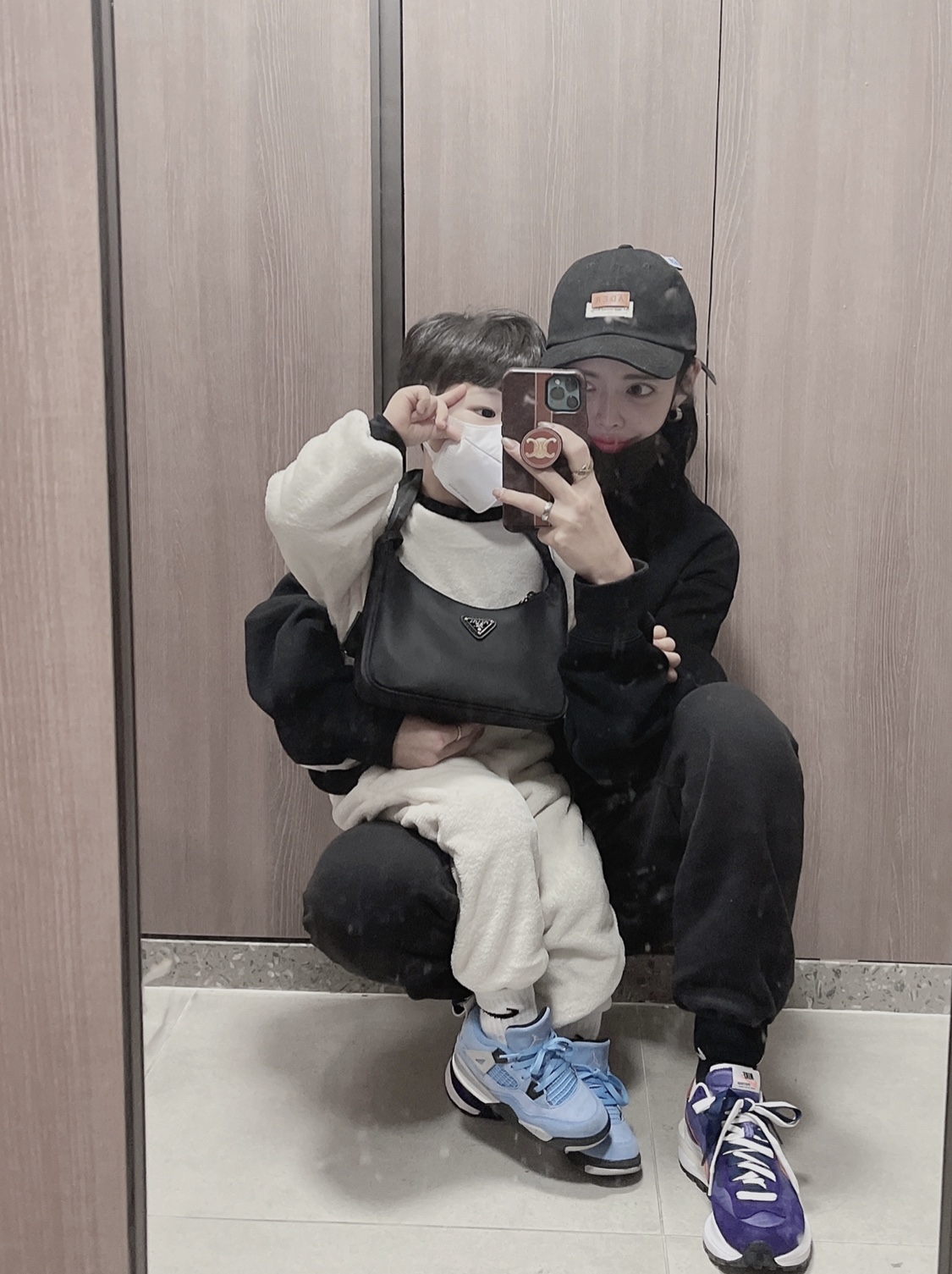 율이와 율맘 (@yul_bbobbo) 님의 게시물 | KREAM