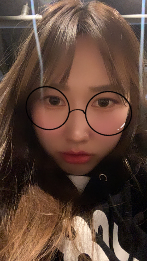 멍디 (@minzigram_) 님의 게시물 | KREAM