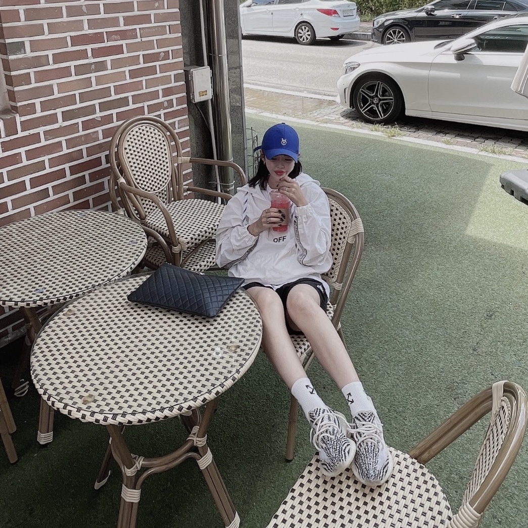 율이와 율맘 (@yul_bbobbo) 님의 게시물 | KREAM