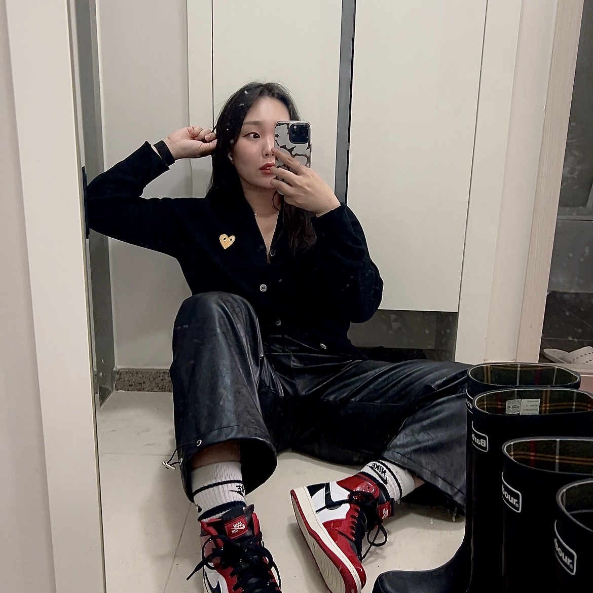 죠니 (@jj.hhhhh) 님의 게시물 | KREAM