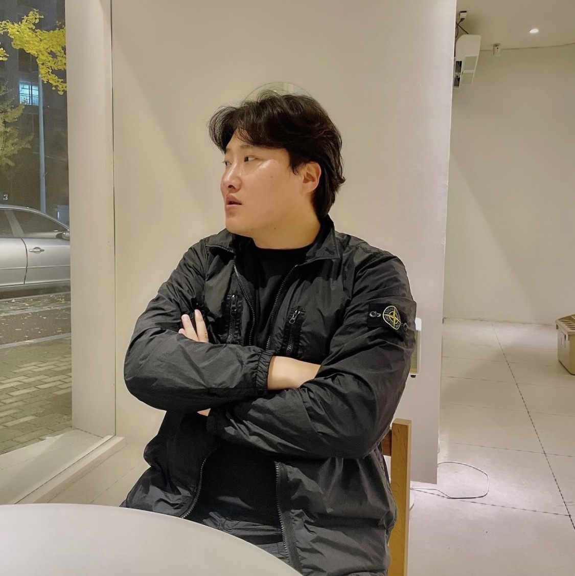 용의자 (@kim__hun__) 님의 게시물 | KREAM