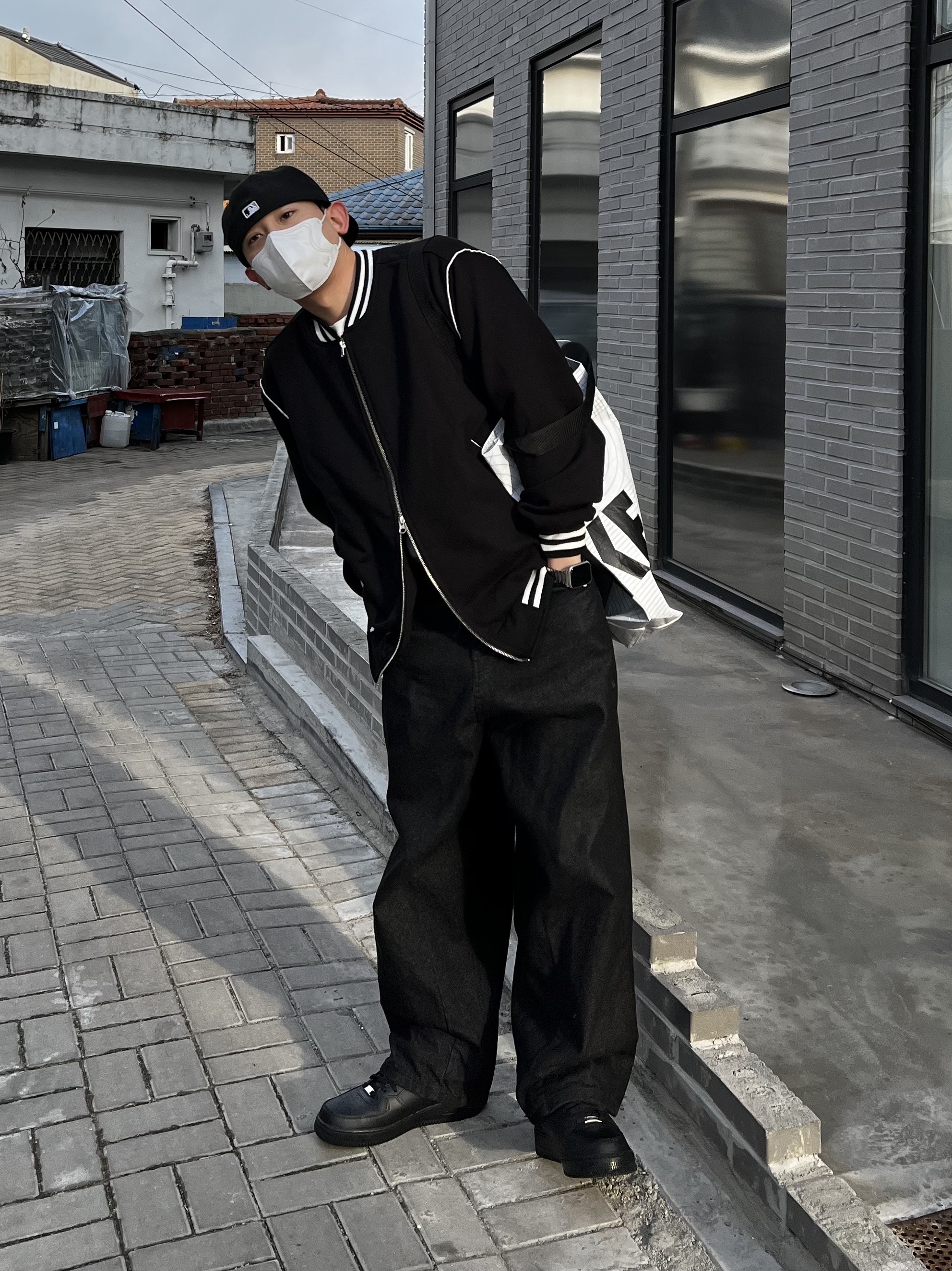 신발 자랑하러 왔어유 (@hit_taek) 님의 게시물 | KREAM