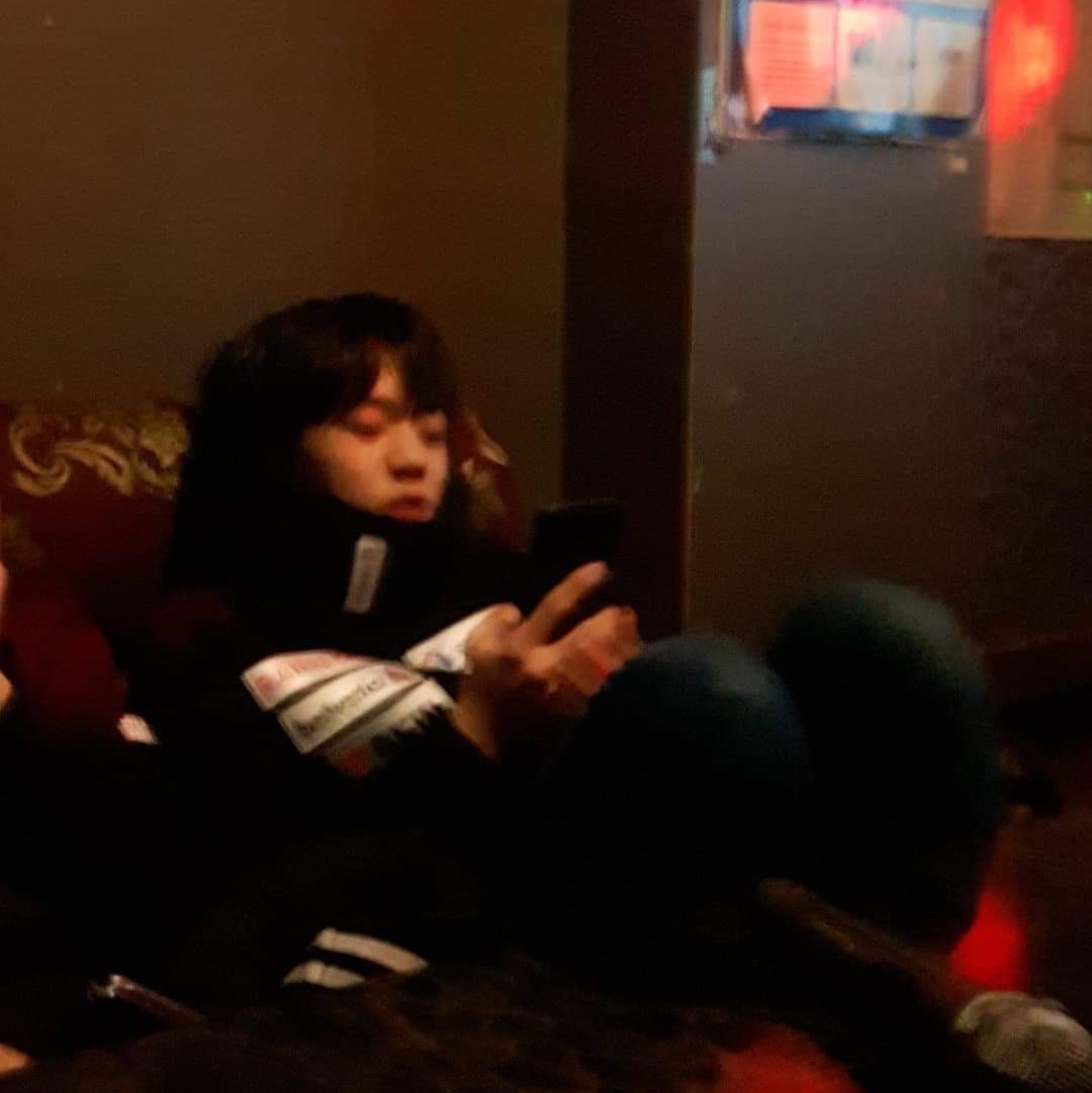 츄루내놔 (@seahun) 님의 게시물 | KREAM