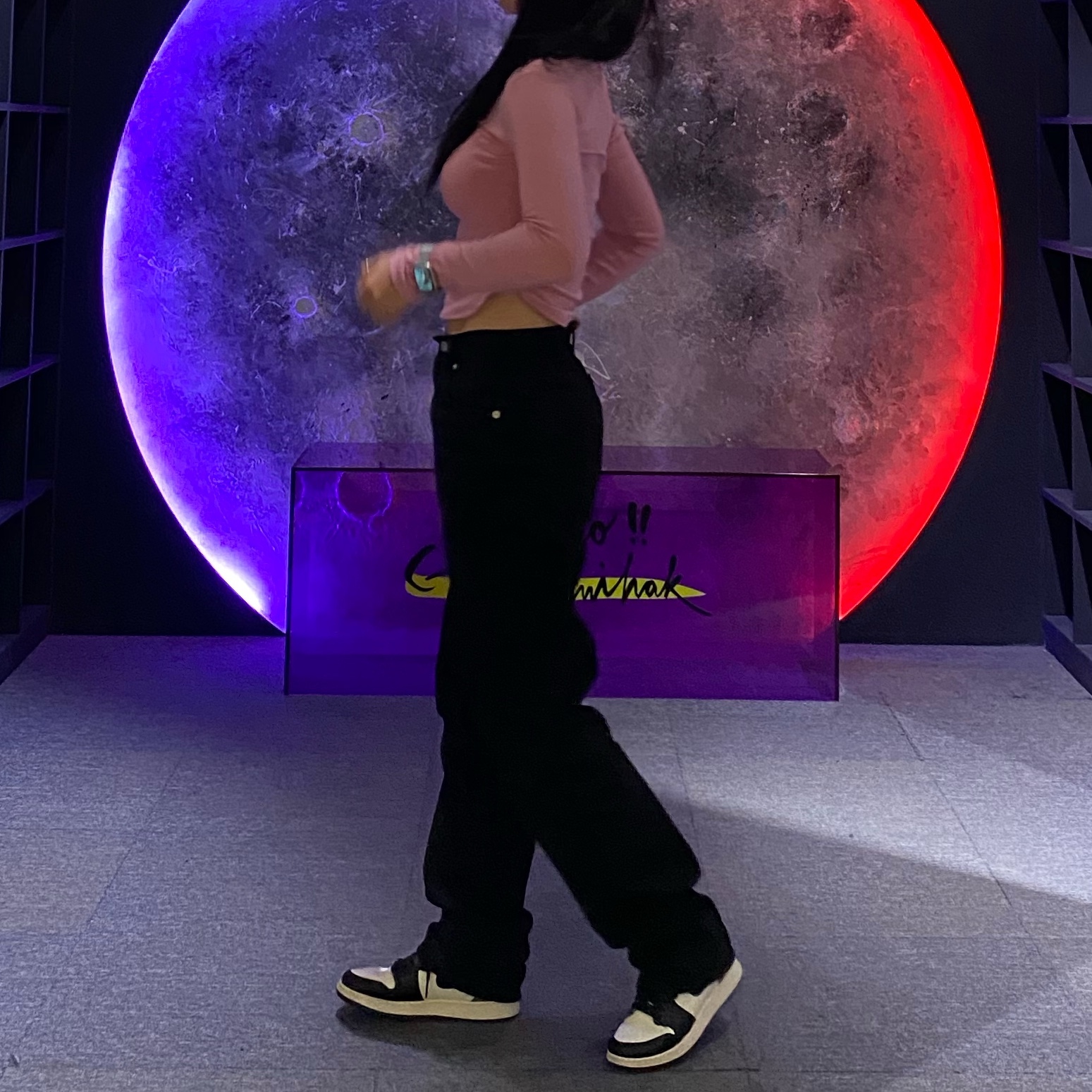 무채색 러버🖤 (@jo_gold.x__x) 님의 게시물 | KREAM