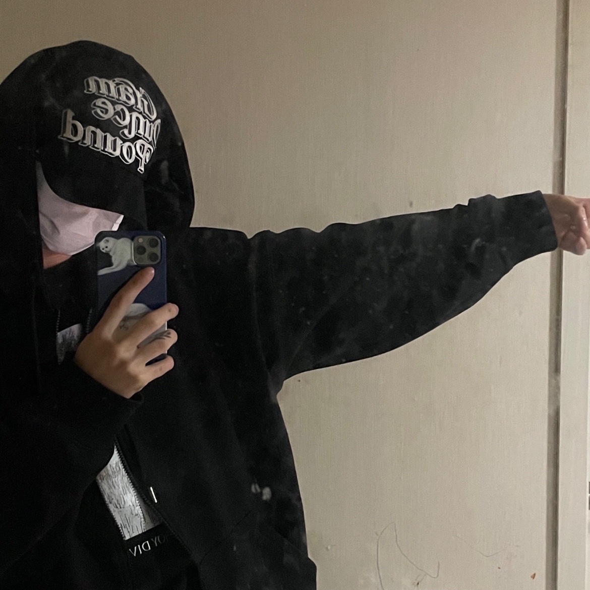 김우연 (@woo_yeonne) 님의 게시물 | KREAM