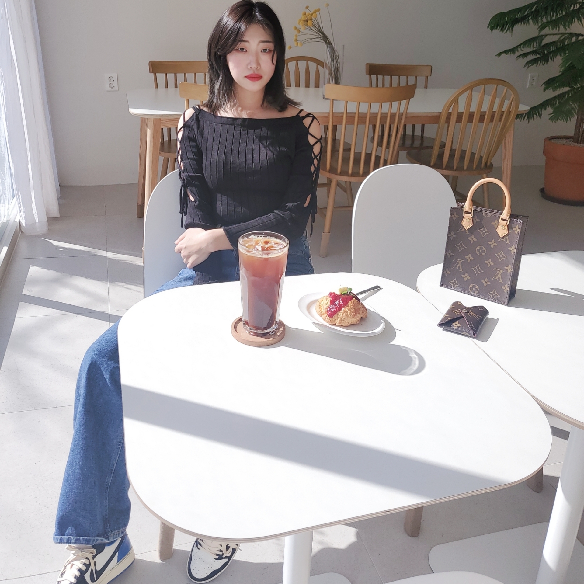 해니 (@haeni0109) 님의 게시물 | KREAM