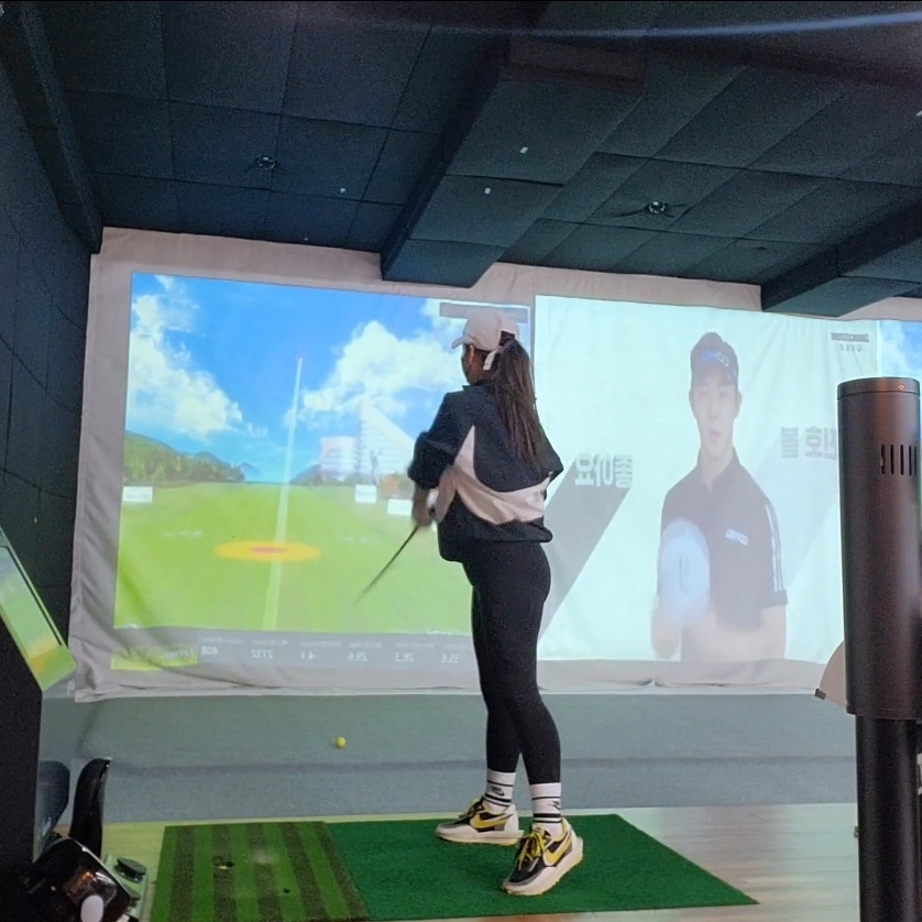 (@hee_ji9910) 님의 게시물 | KREAM