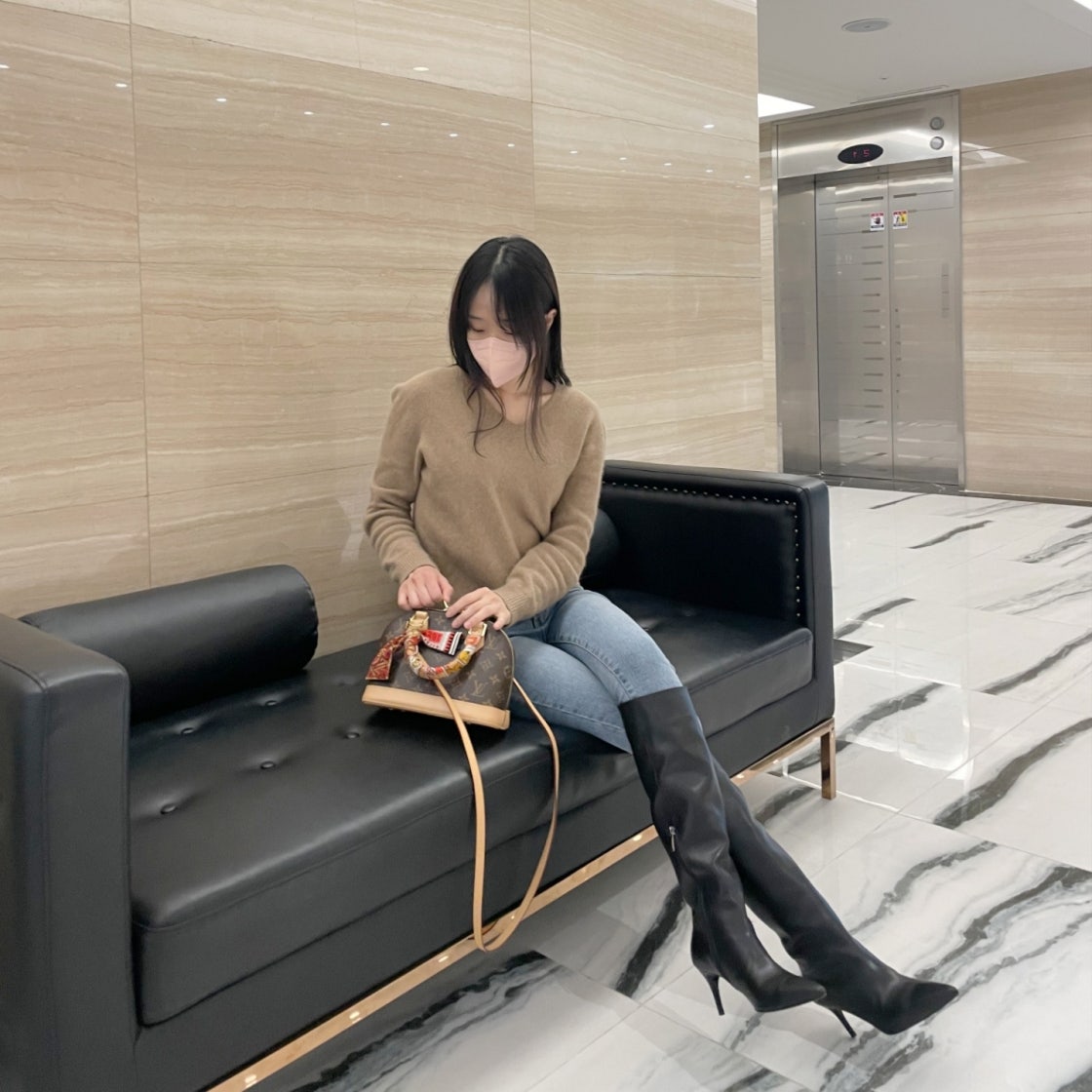 뽀라 (@vora.kim) 님의 게시물 | KREAM