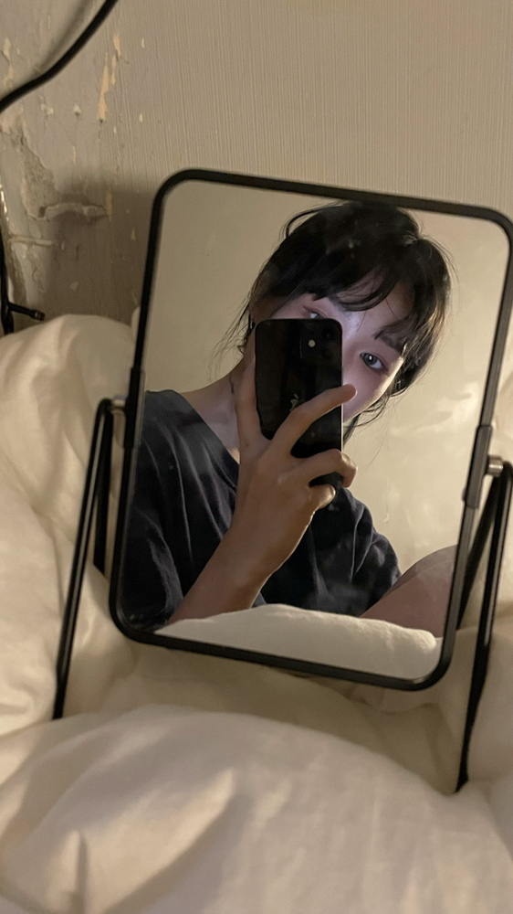 (@nightmare.yeon) 님의 게시물 | KREAM