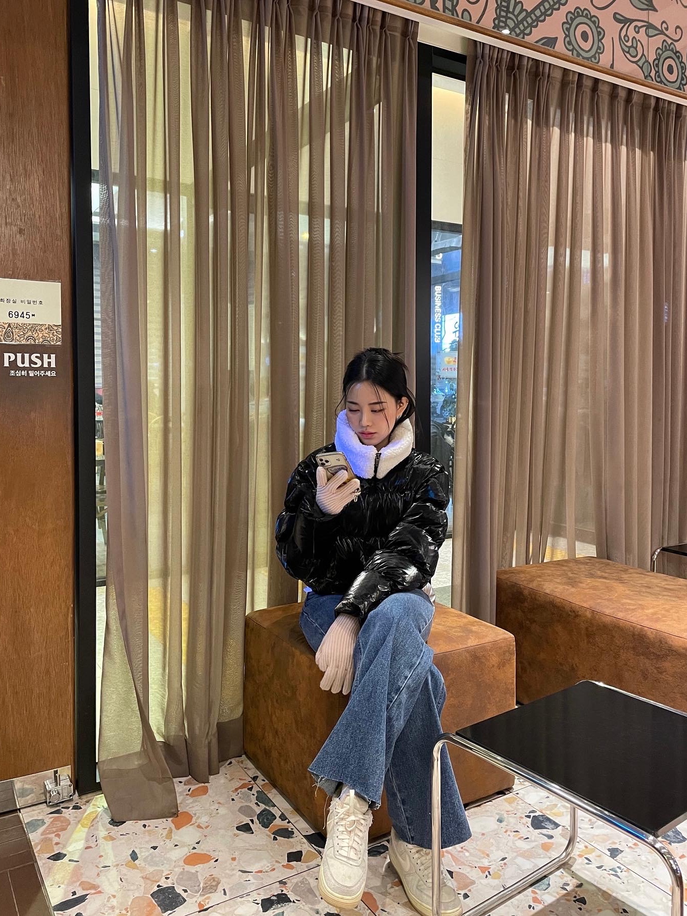 슬 (@yeee.se) 님의 게시물 | KREAM