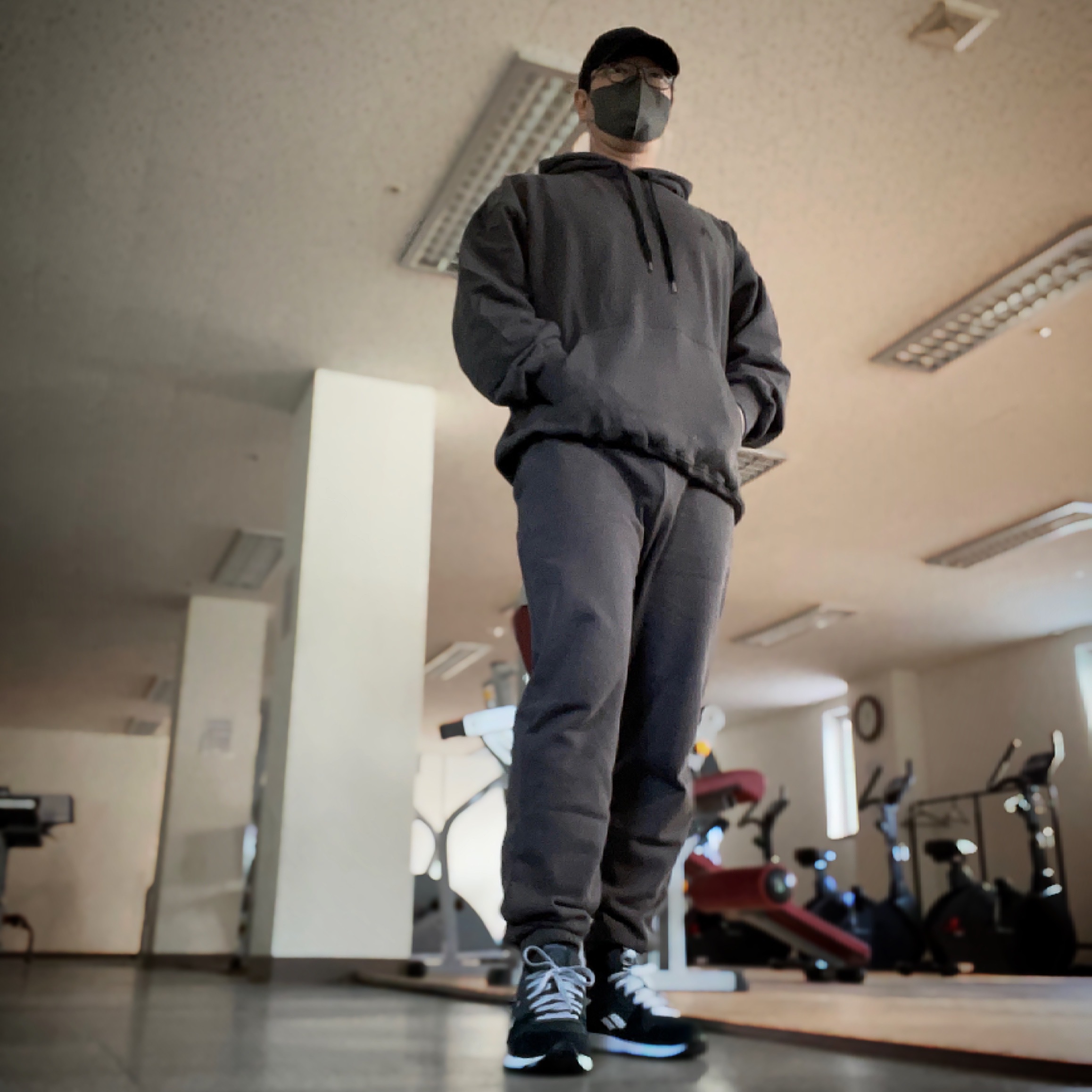 Lee (@artera) 님의 게시물 | KREAM