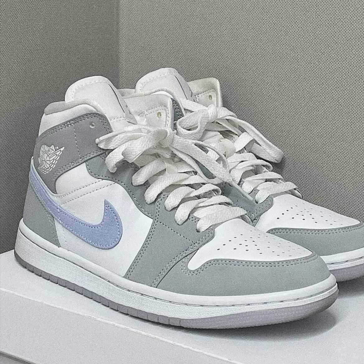 채이 (@11.2c_) 님의 게시물 | KREAM