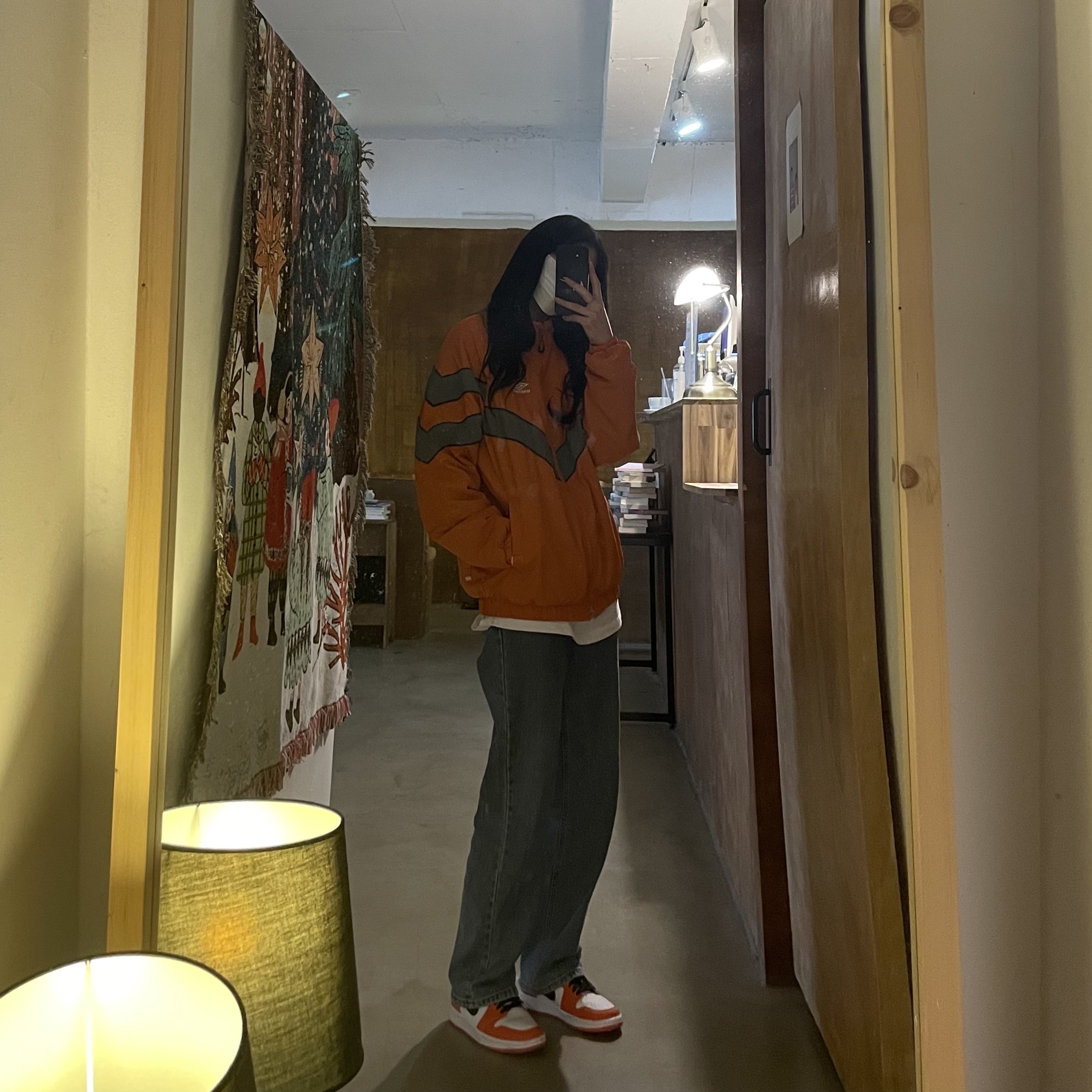 써니 (@1000kg_) 님의 게시물 | KREAM