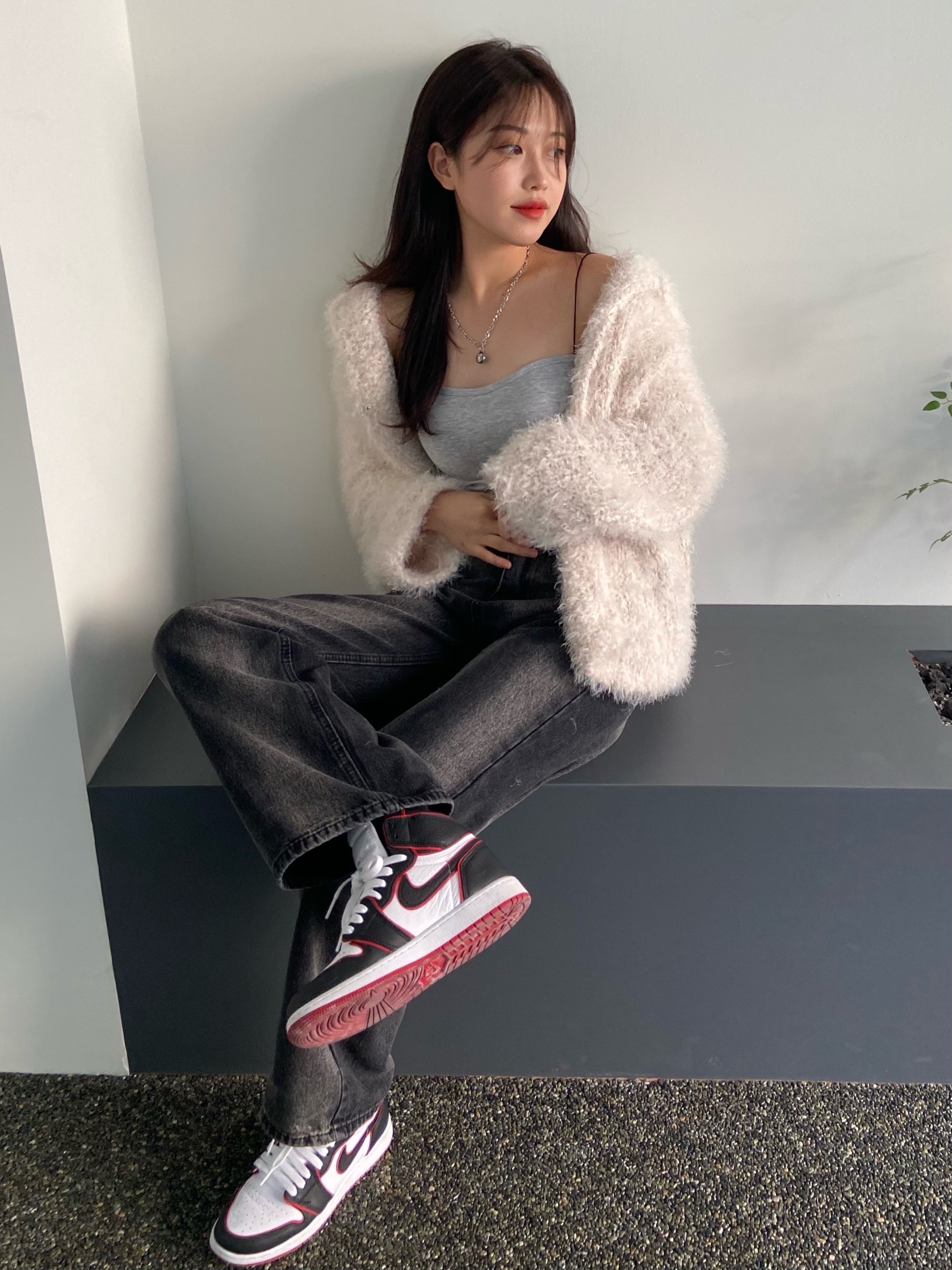 가을 (@aut.eee) 님의 게시물 | KREAM