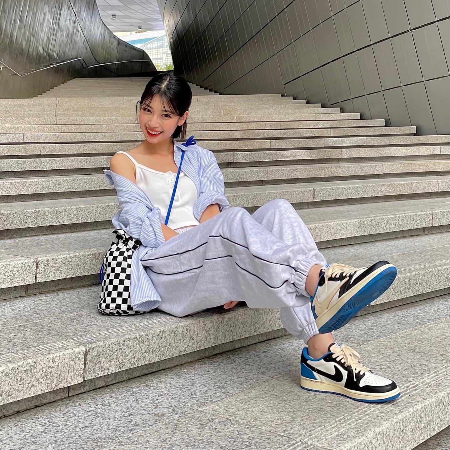 allneed (@allneed) 님의 게시물 | KREAM