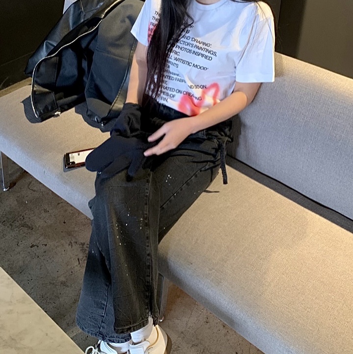 (@12apr_) 님의 게시물 | KREAM